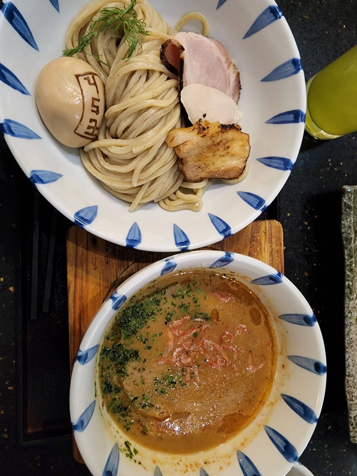 รีวิว Tonchin Ramen เมอร์คิวรี่ วิลล์ - Ramen มาแรง Tonchin สาขาชิดลม ...