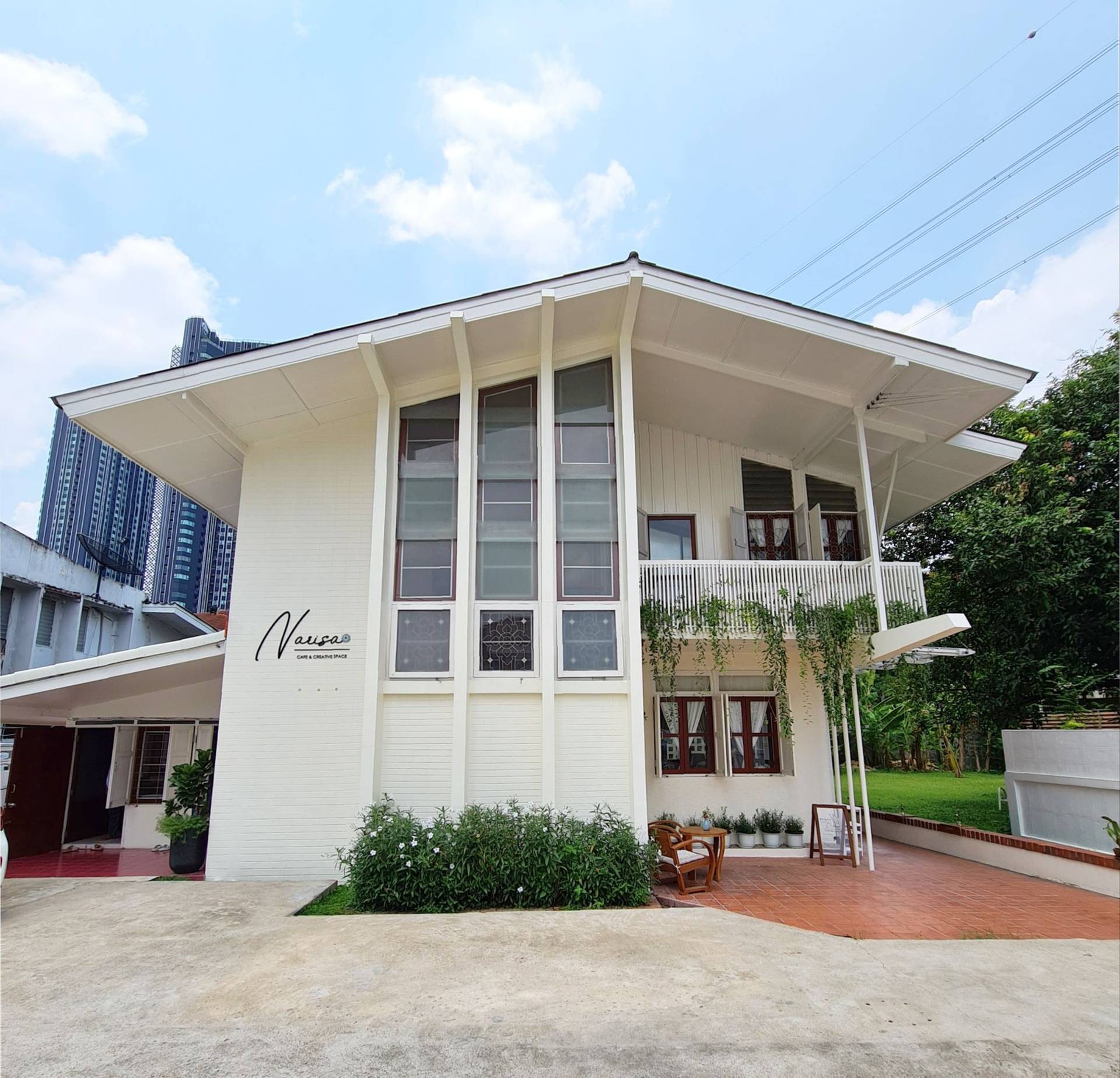 รูป Narisa Cafe & Creative Space