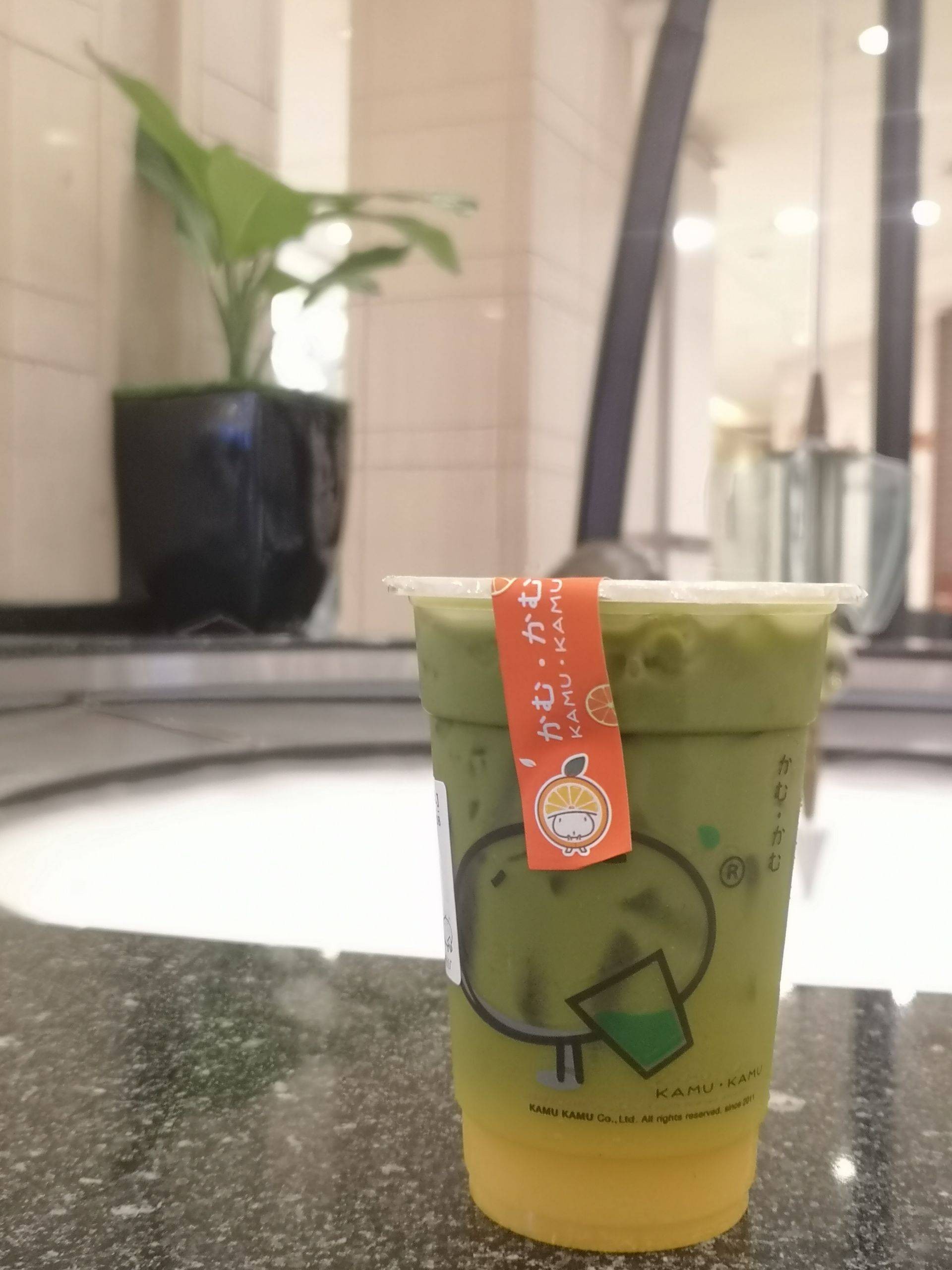 รีวิว Kamu Tea All Seasons Place - ลองเมนูที่ผสมน้ำส้ม