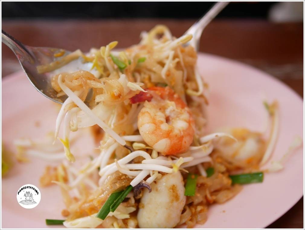ผัดไทกุ้งสด ร้าน ผัดไทยท่ายาง สาขา 1