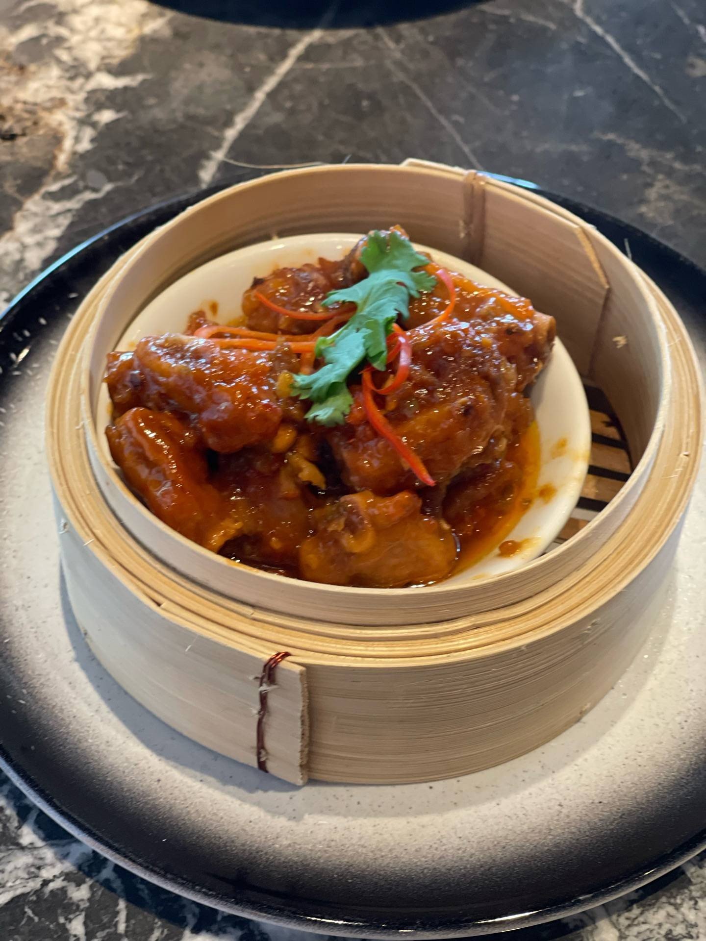 รูป Man Fu Lou