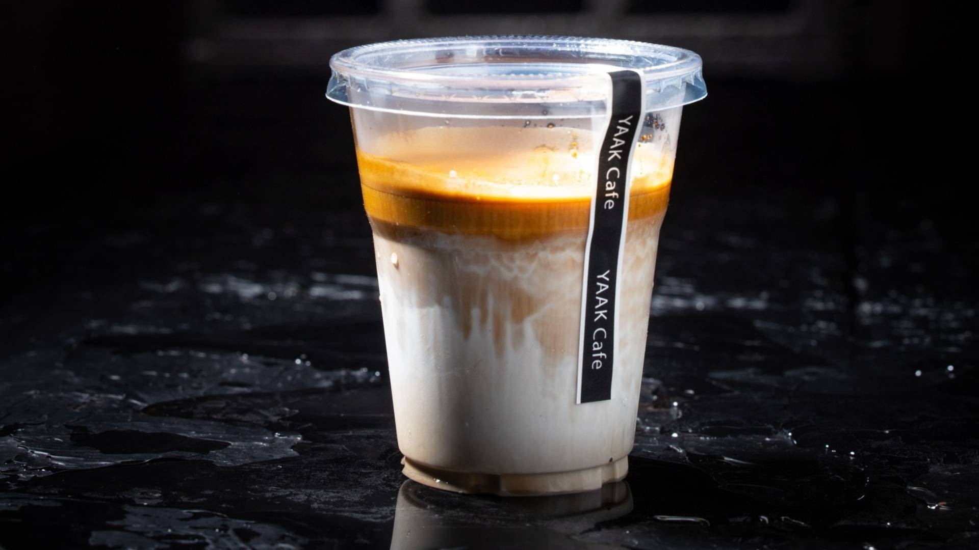 Yaak Coffee Cafe - สั่งอาหารเดลิเวอรี | Wongnai x LINE MAN