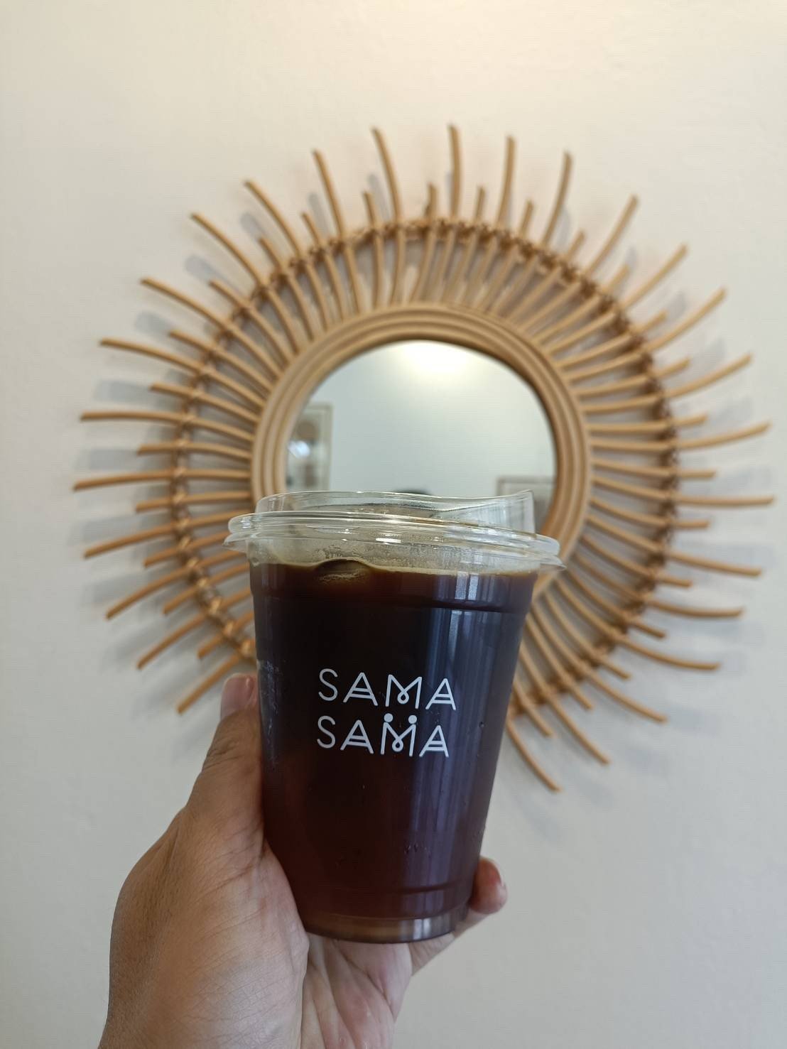 รีวิว SAMA SAMA Kafé & Studio SAMA SAMA Kafé & Studio - ร้านคาเฟ่น่ารักที่ใช้เมล็ดกาแฟจากประเทศ ...