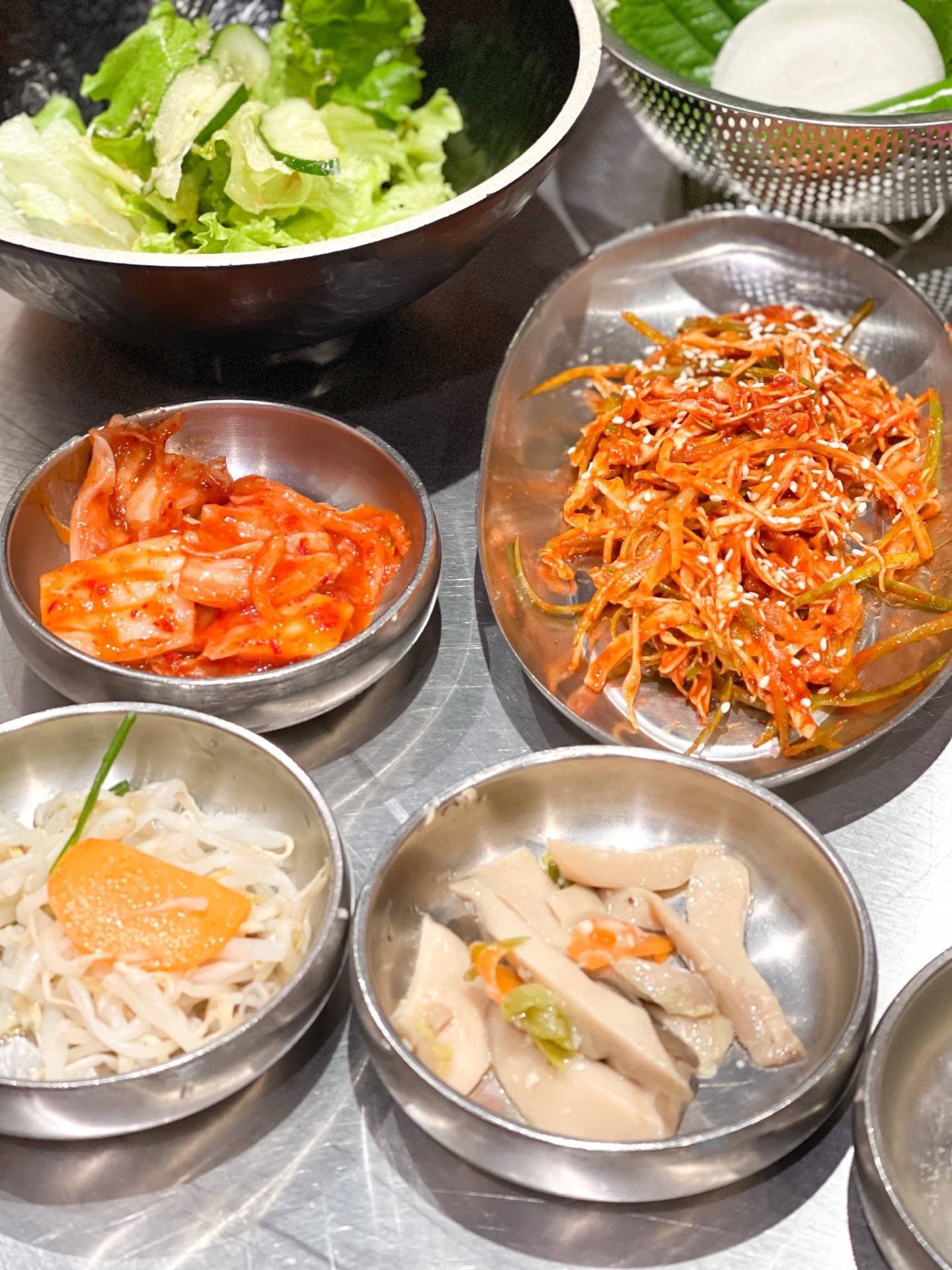 เครื่องเคียง ร้าน Saemaeul Central World - Wongnai