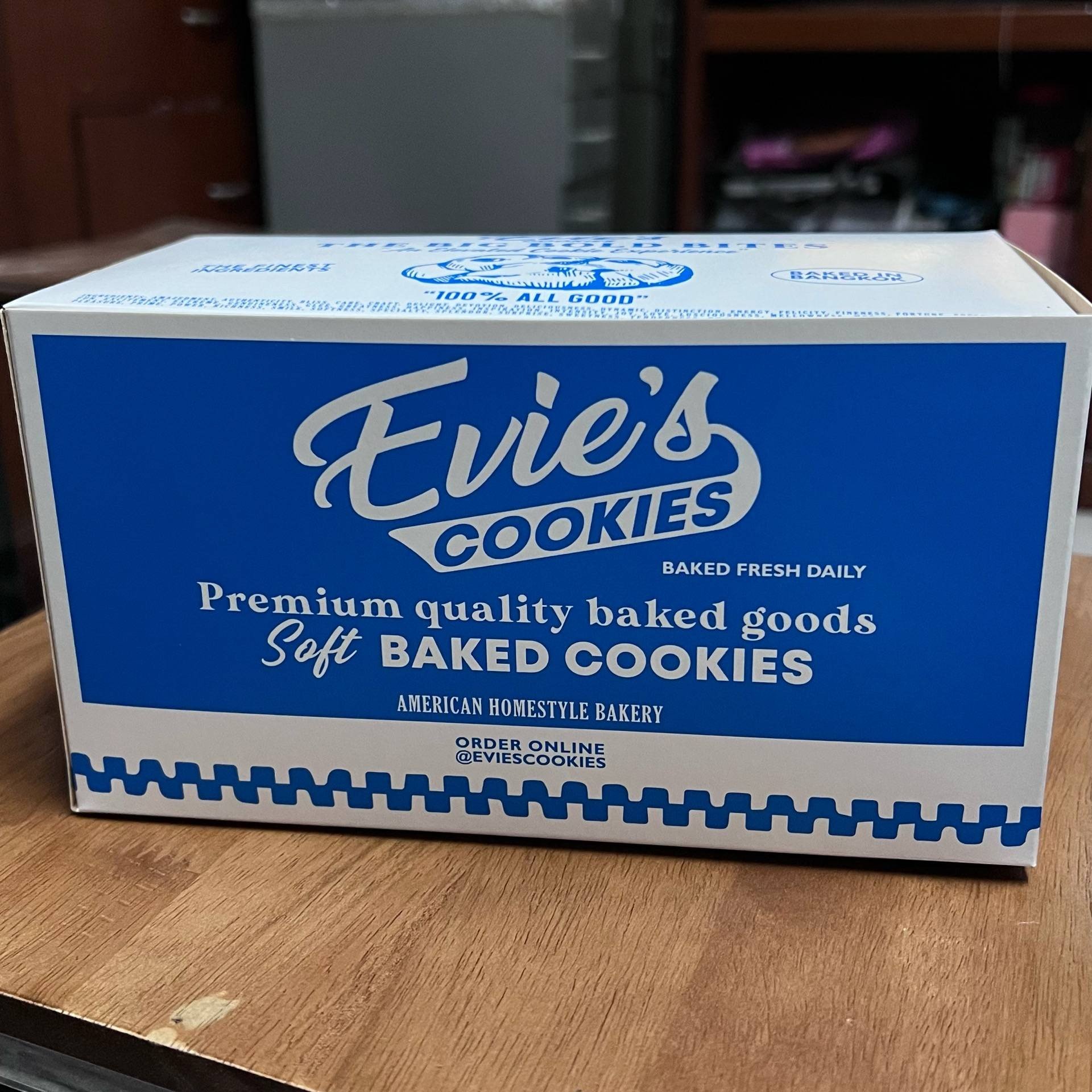 รีวิว Evie's Cookie สยามเซ็นเตอร์ - The Big Bold Bites