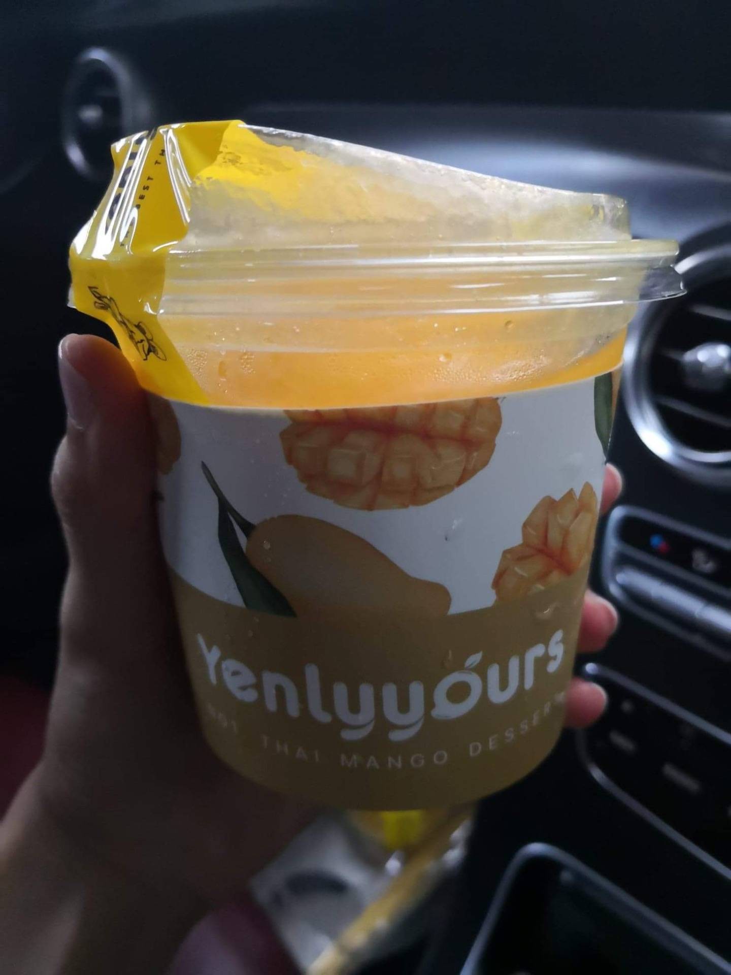 รีวิว Yenly Yours เซ็นทรัลลาดพร้าว - Best place for mango lover