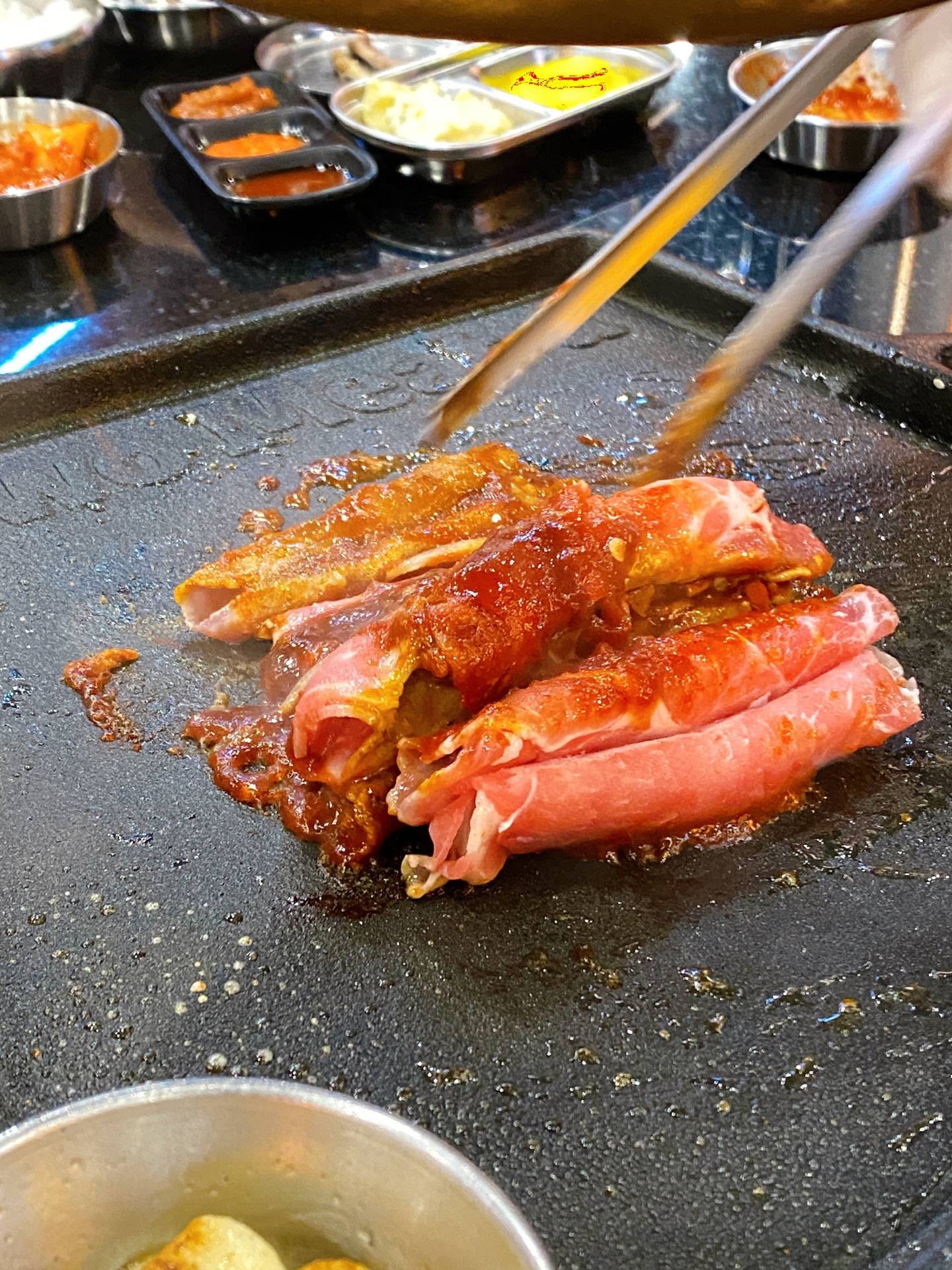 รูป Nice Two Meat U Central Eastville