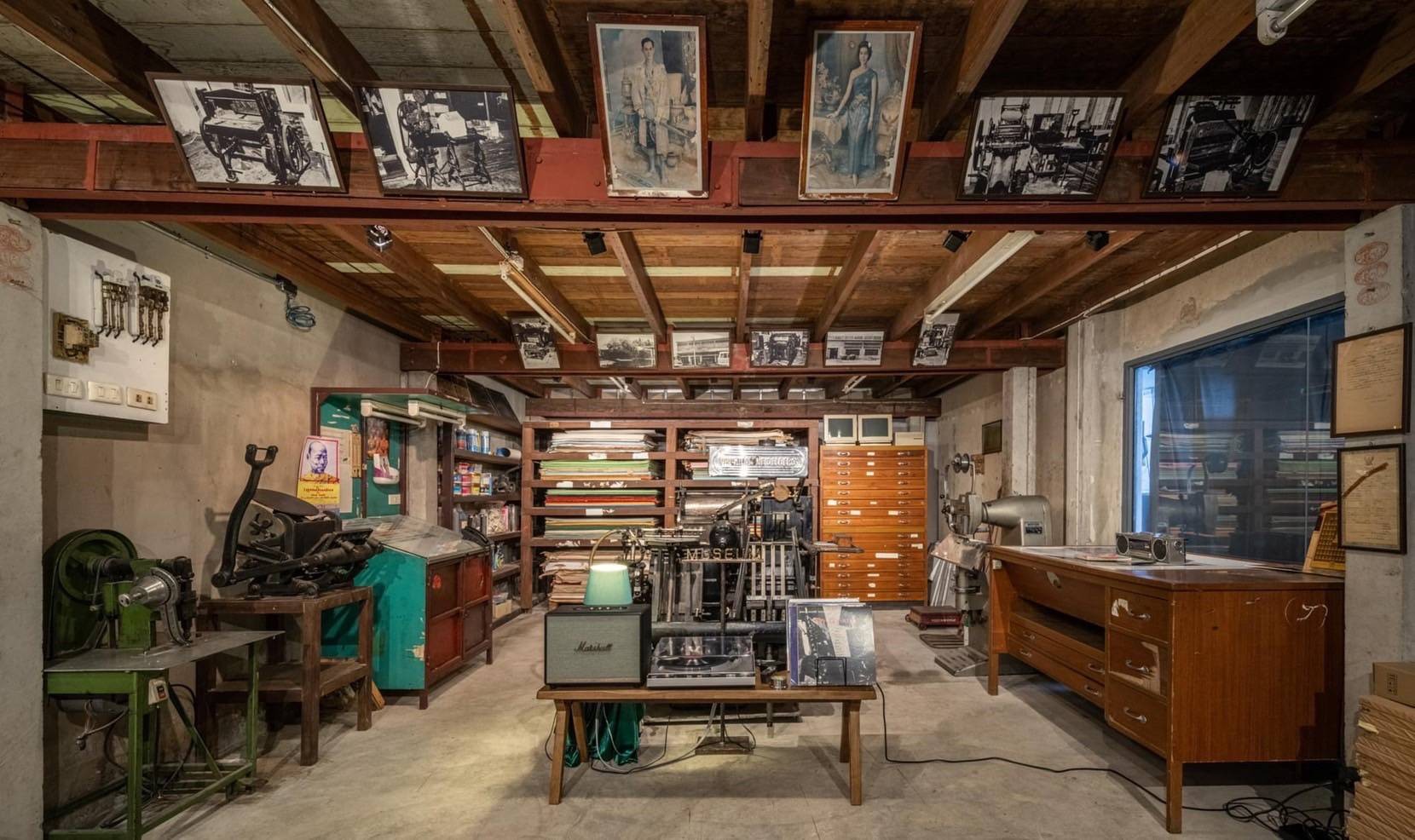 รูป Vector Coffee Roaster Vector Coffee Roaster I THE WALL