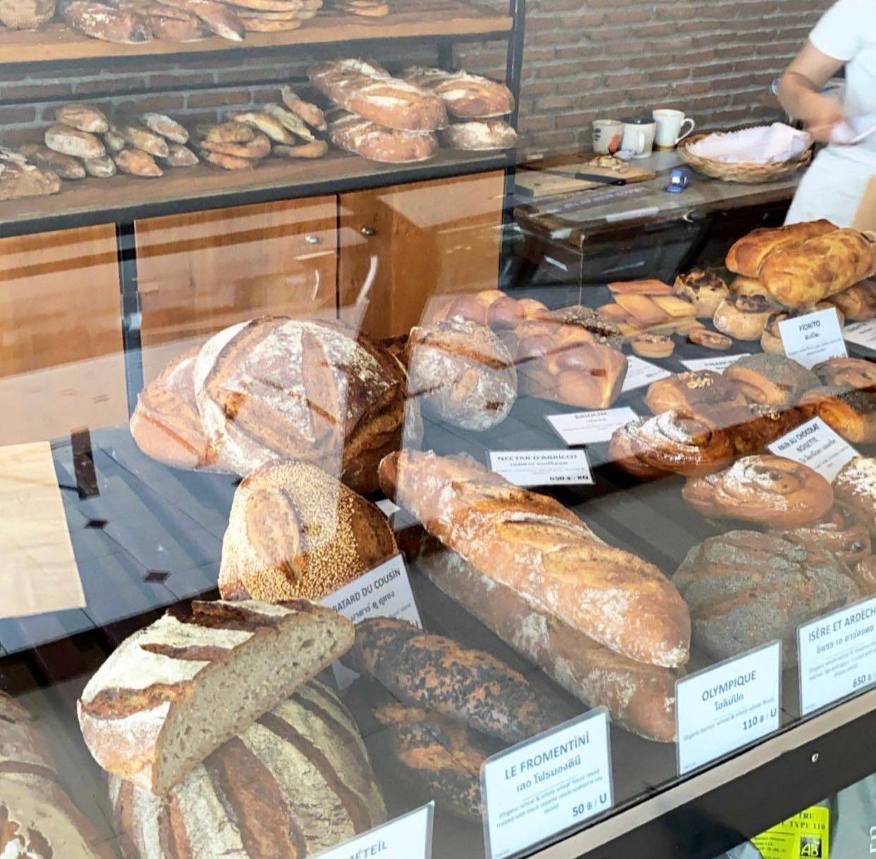 รีวิว Amantee - Antiques & Arts, Fine Bakery & Cafe ช่องนนทรี ...