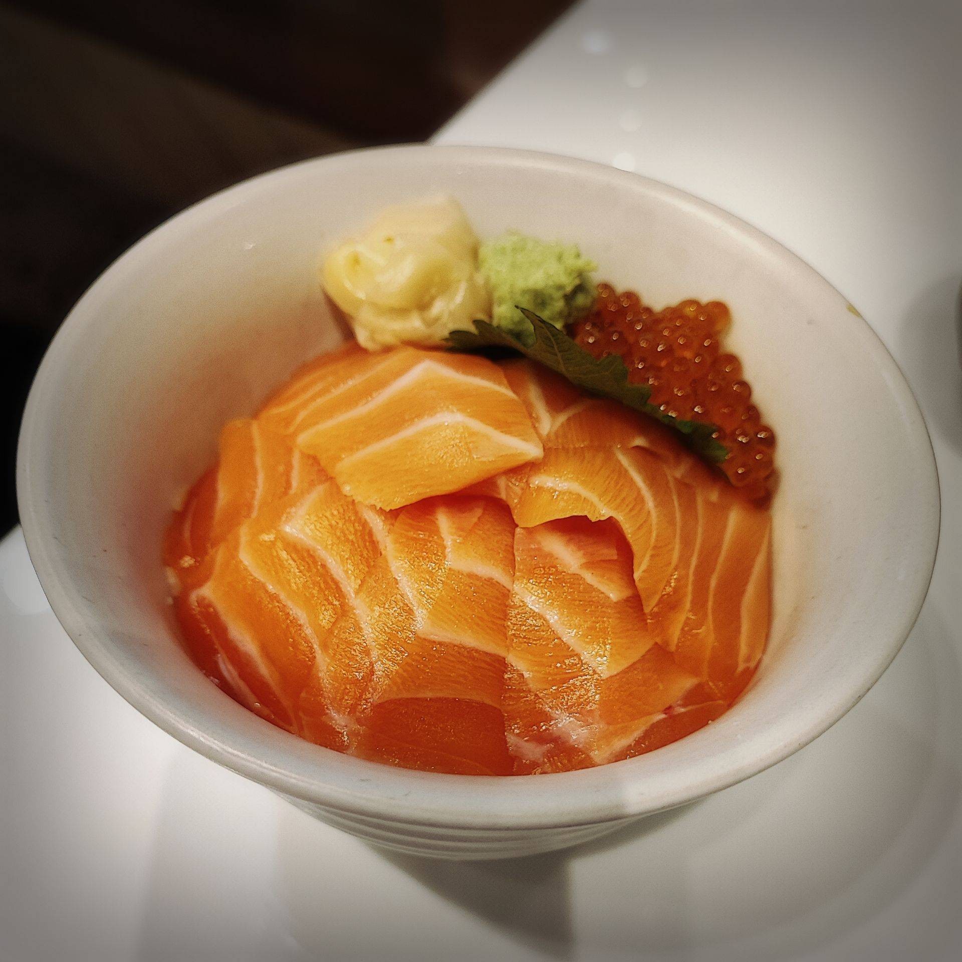 Salmon Ikura Donburi ร้าน Sushi Hiro สามย่านมิตรทาวน์