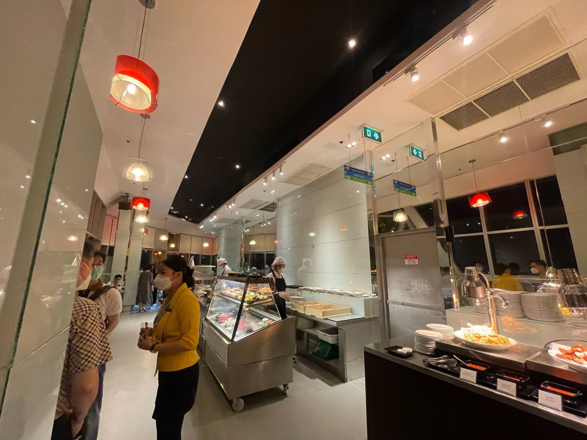 รูป BANGKOK BALCONY Baiyoke Sky Hotel ชั้น 81 - Wongnai