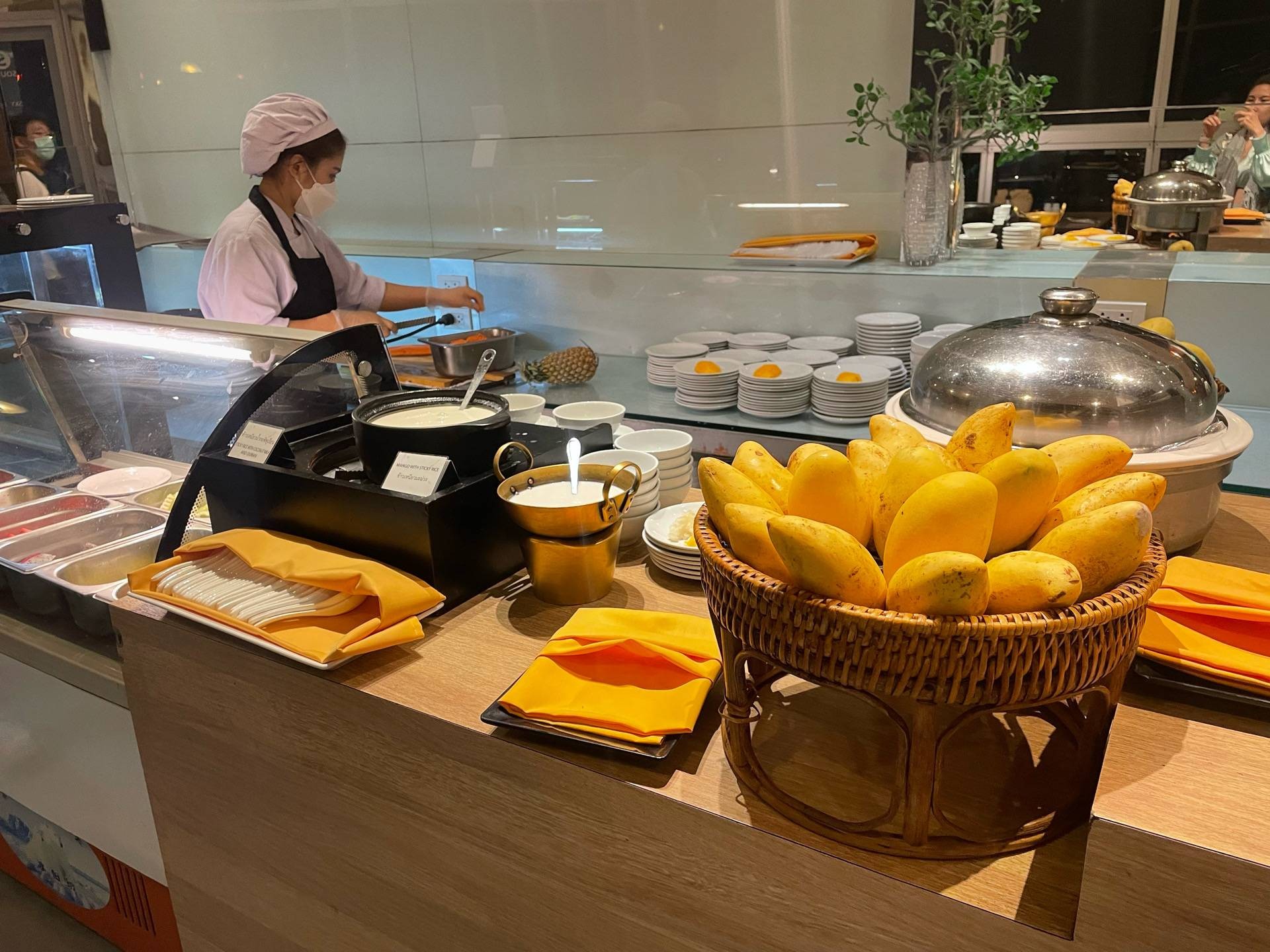 รูป BANGKOK BALCONY Baiyoke Sky Hotel ชั้น 81