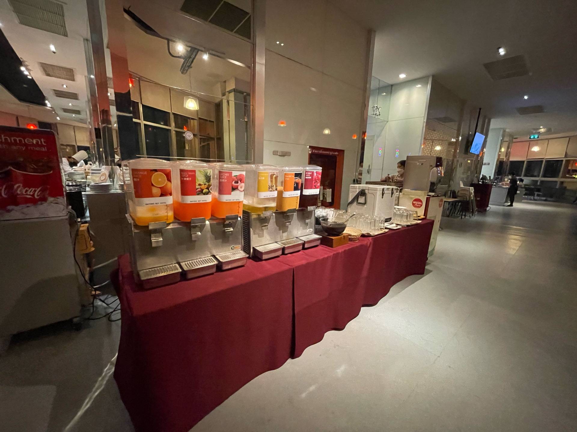 รูป BANGKOK BALCONY Baiyoke Sky Hotel ชั้น 81 - Wongnai