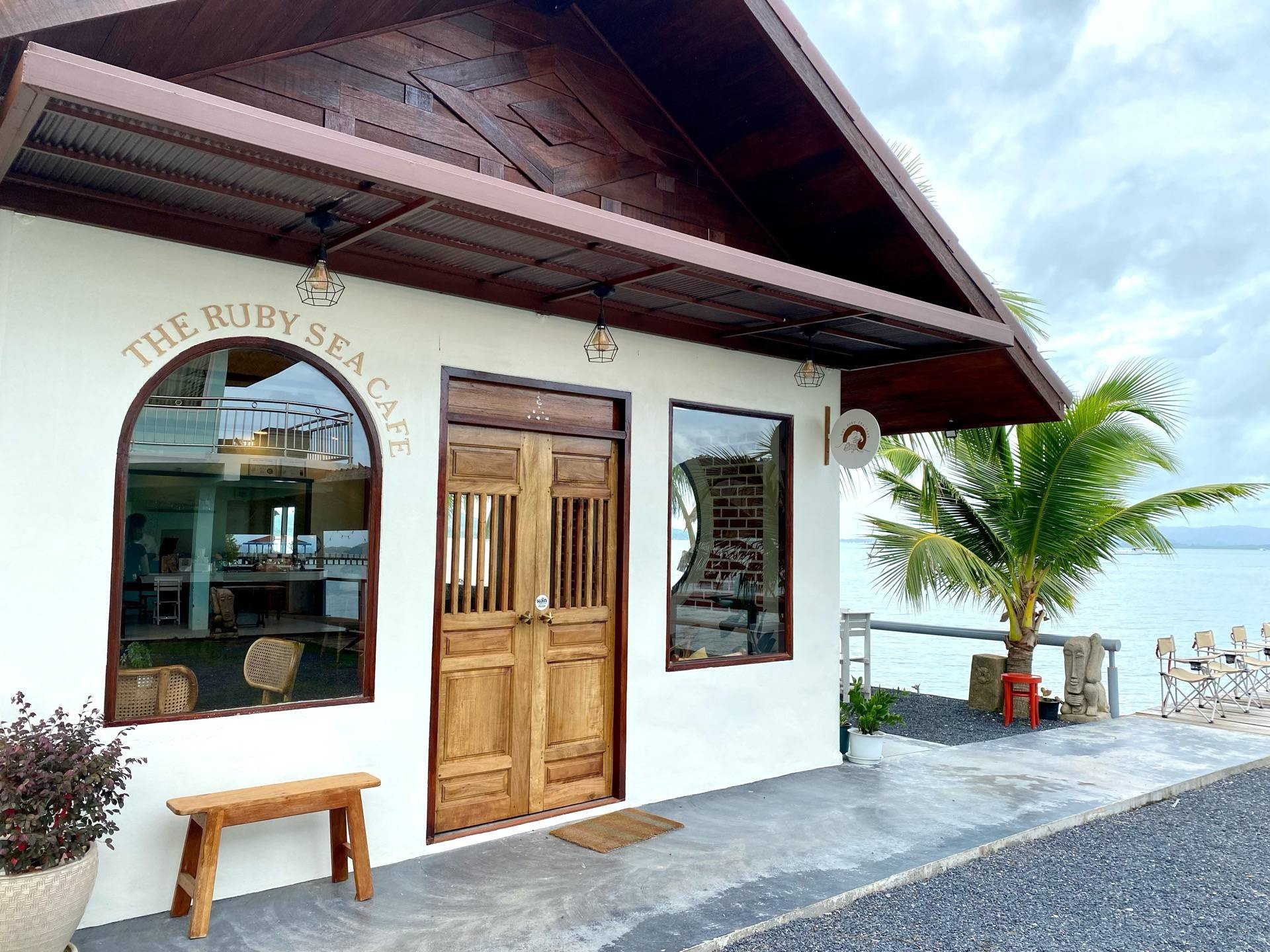 รูป The Ruby Sea Cafe