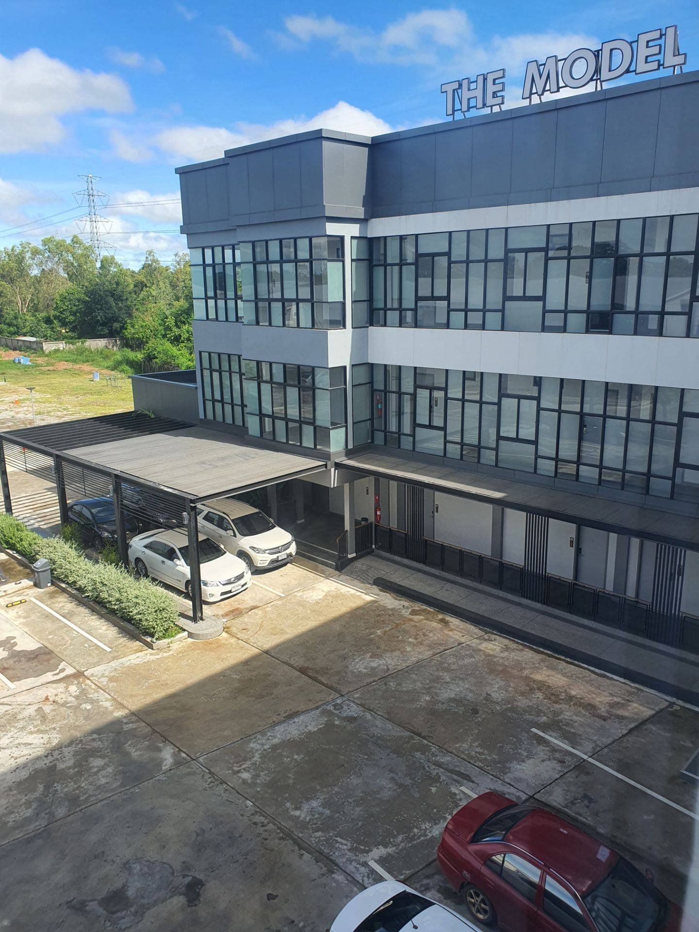 The model garden hotel (เดอะโมเดลการ์เด้น) - รีวิวที่พัก