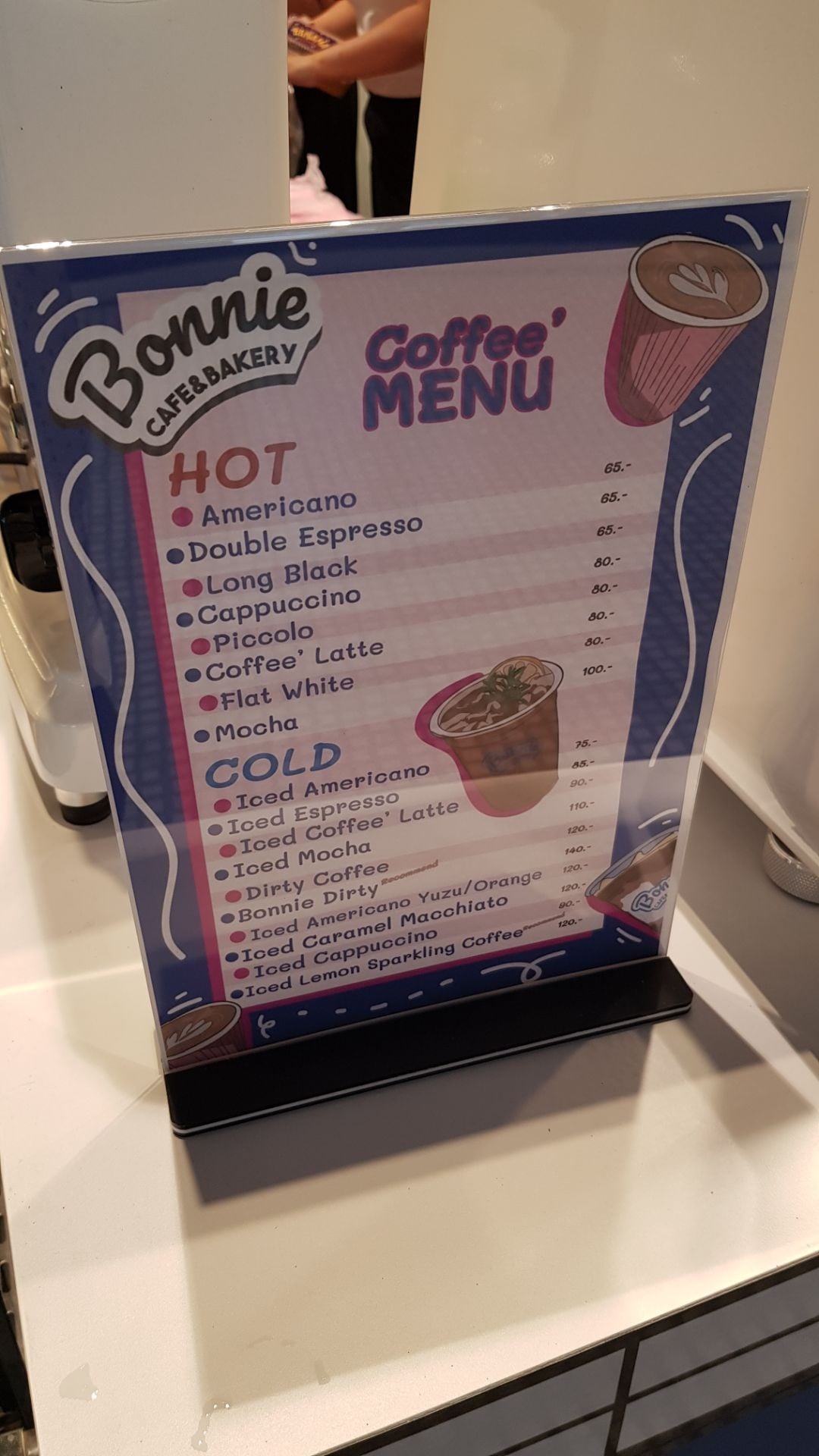 รูป Bonnie Café & Bakery Park silom