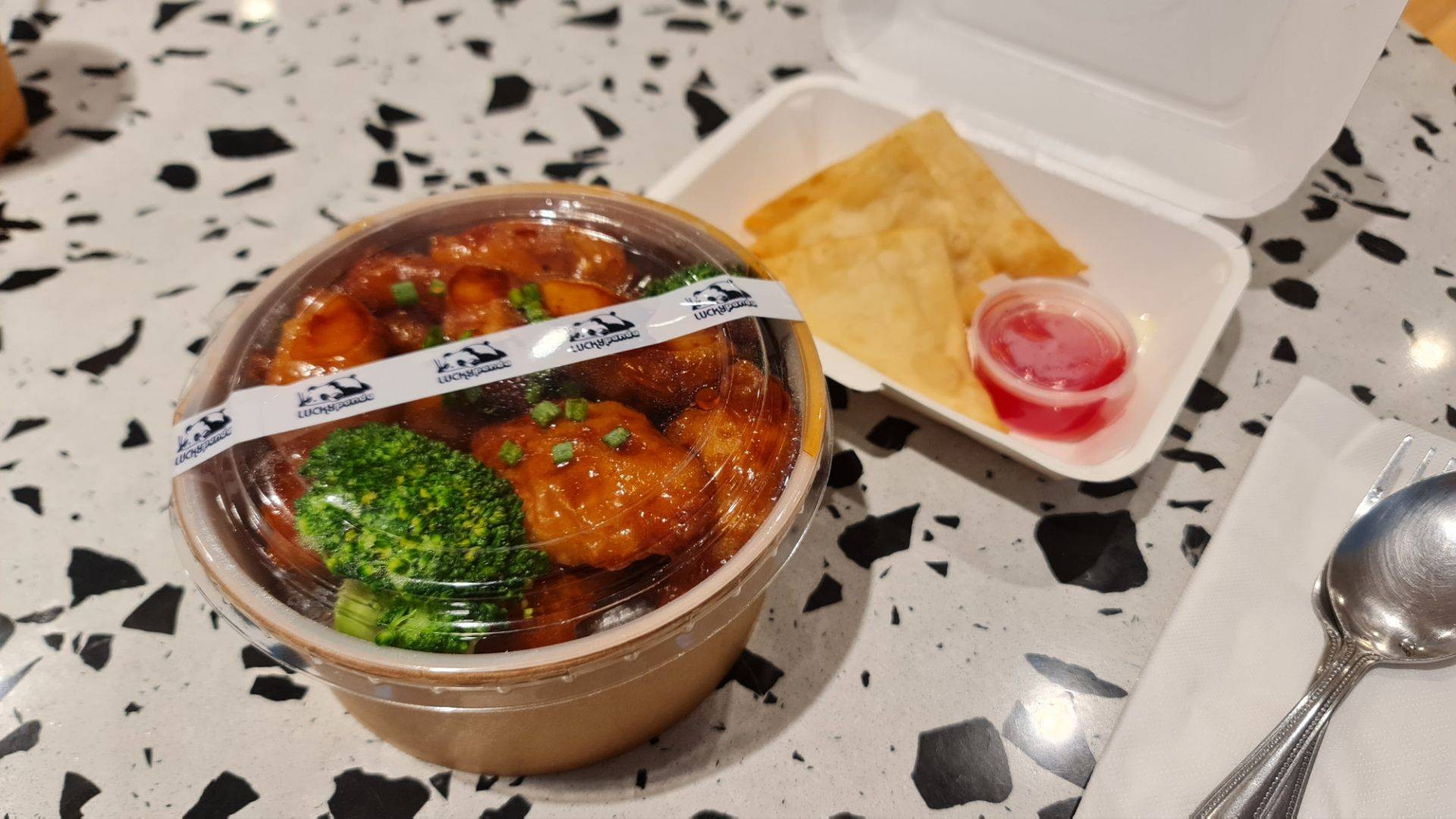 รีวิว Lucky Panda (American Chinese Eatery) อโศก - คิดถึงร้านแพนด้าที่ ...