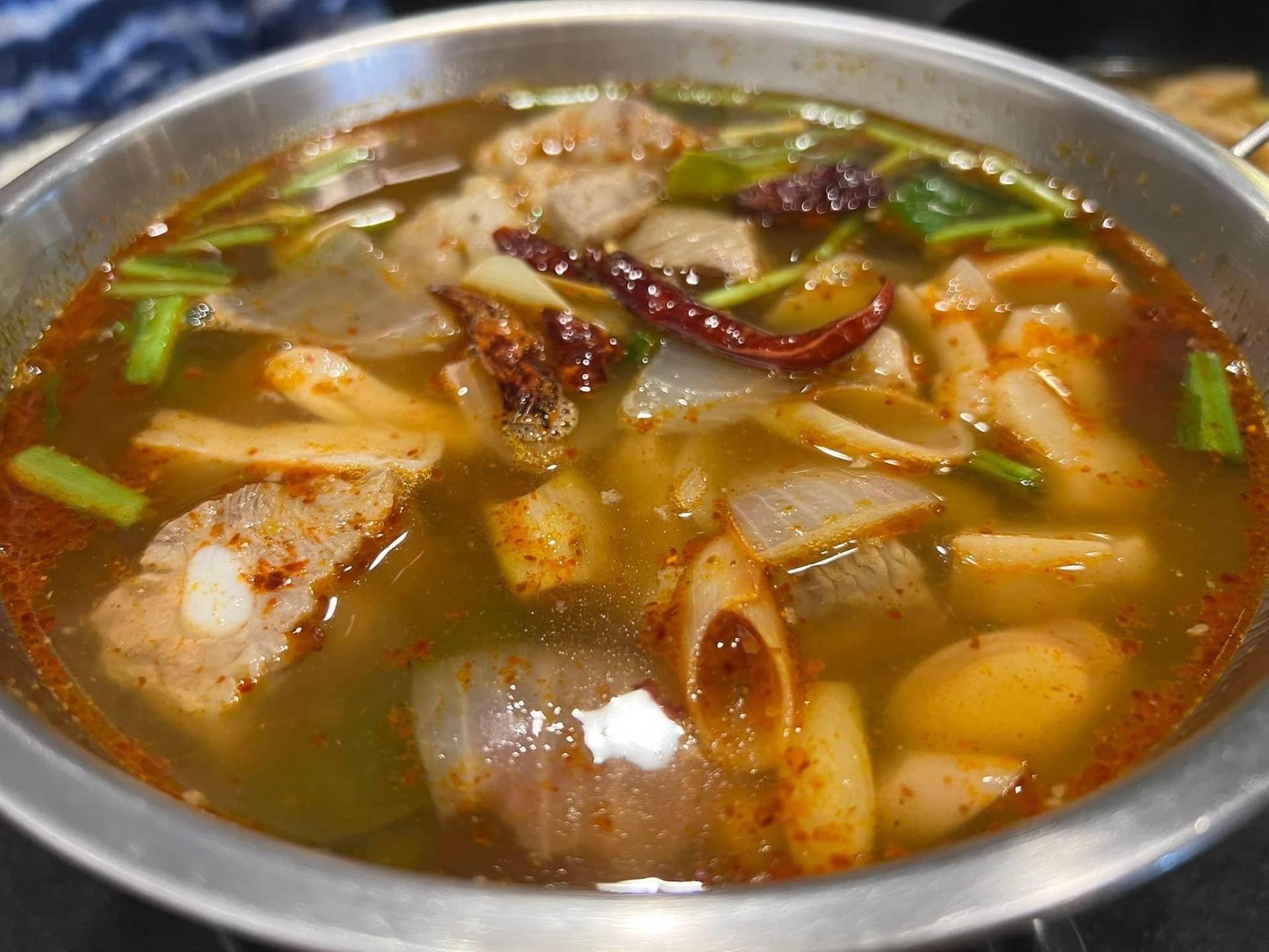 ต้มแซ่บกระดูกอ่อน ร้าน ร้านแซ่บไฮน์ พัทยาใต้ - Wongnai