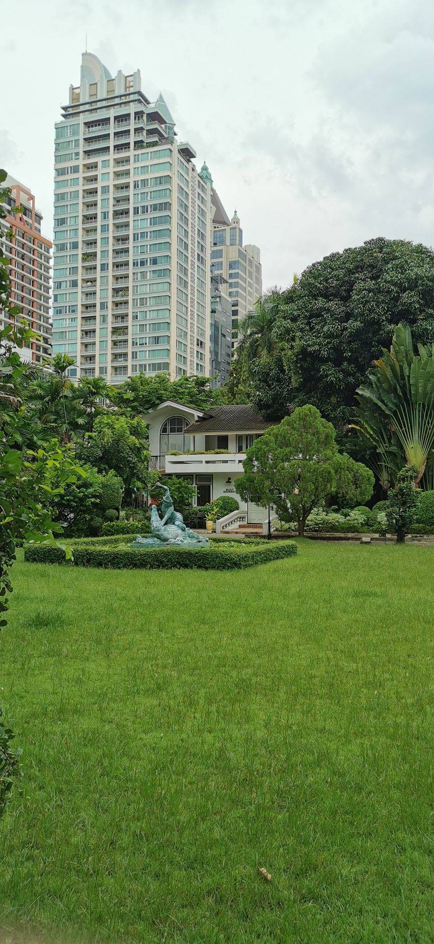 รีวิว Dusit Gourmet - ดุสิต กูร์เมต์ Baan Dusit Thani - บ้านดุสิตธานี ...