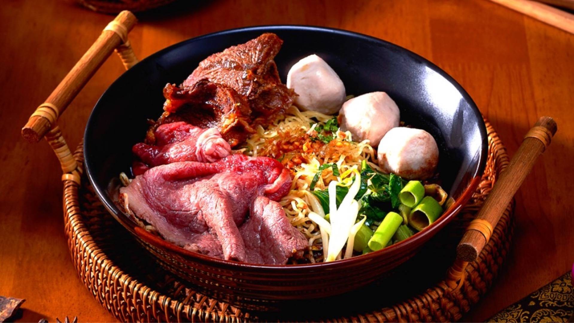 ร้านก๋วยเตี๋ยวเรือหอมสยาม Homm Siam 香暹罗 เทอมินอล21 พระราม3 - สั่งอาหารเ ...