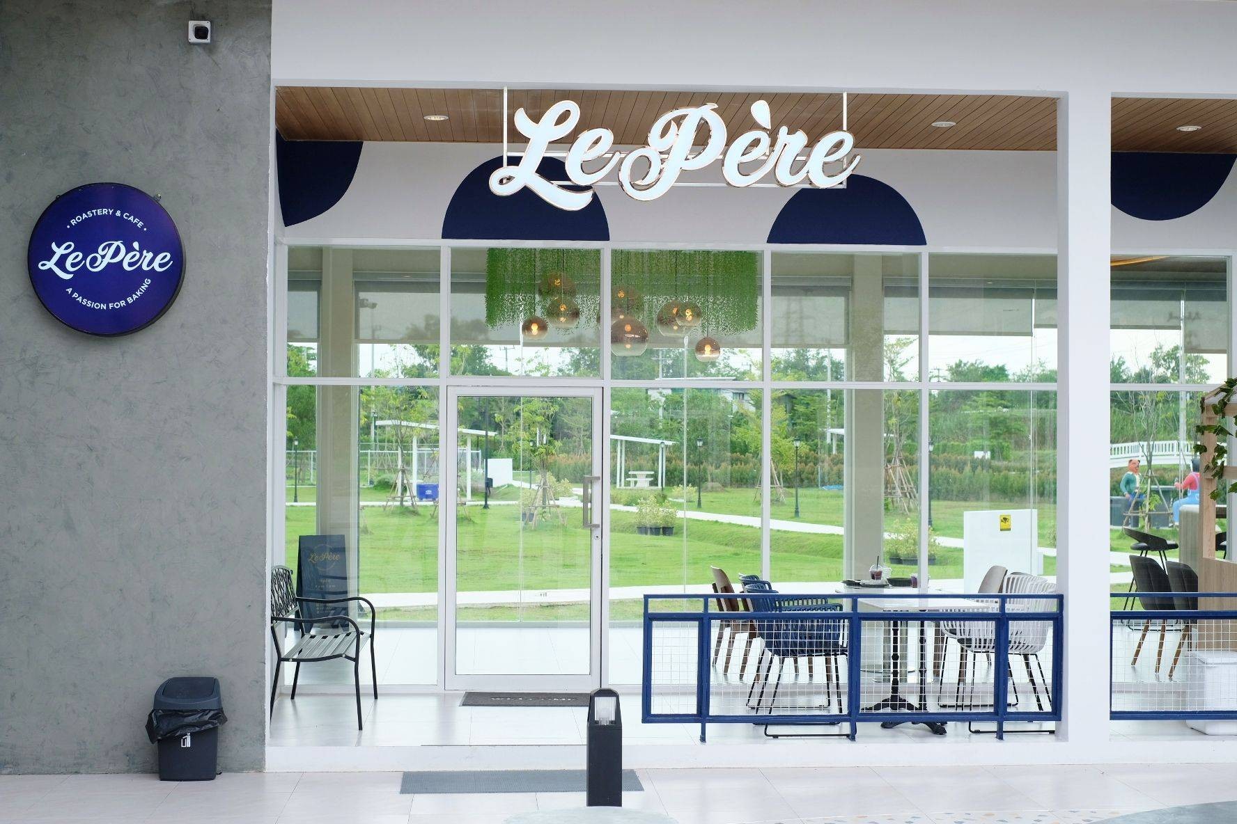 รูป Le Pere Bakery- เลอ แปร์ เบเกอรี่ สาขารังสิต