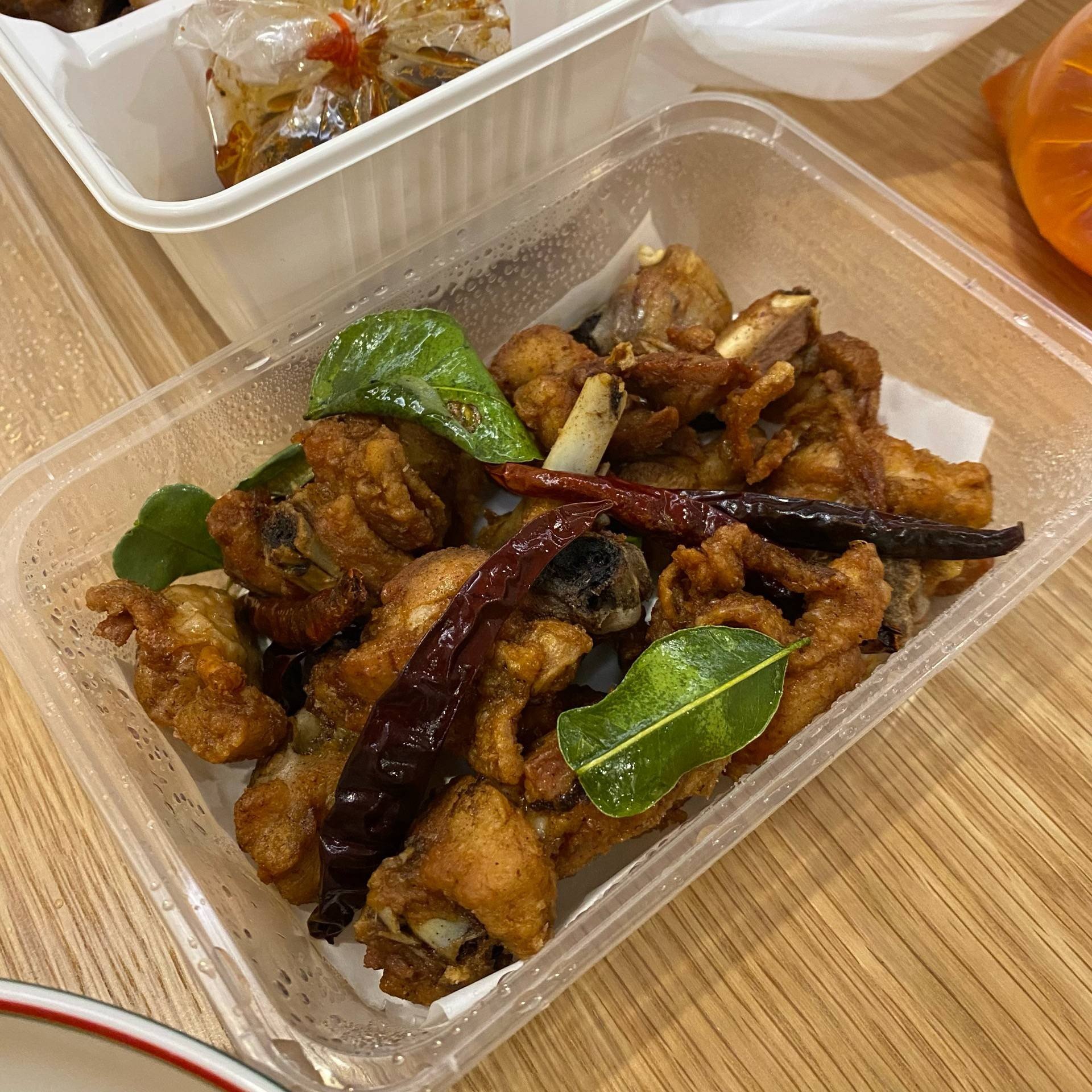 รูป เจ๊ก้อย