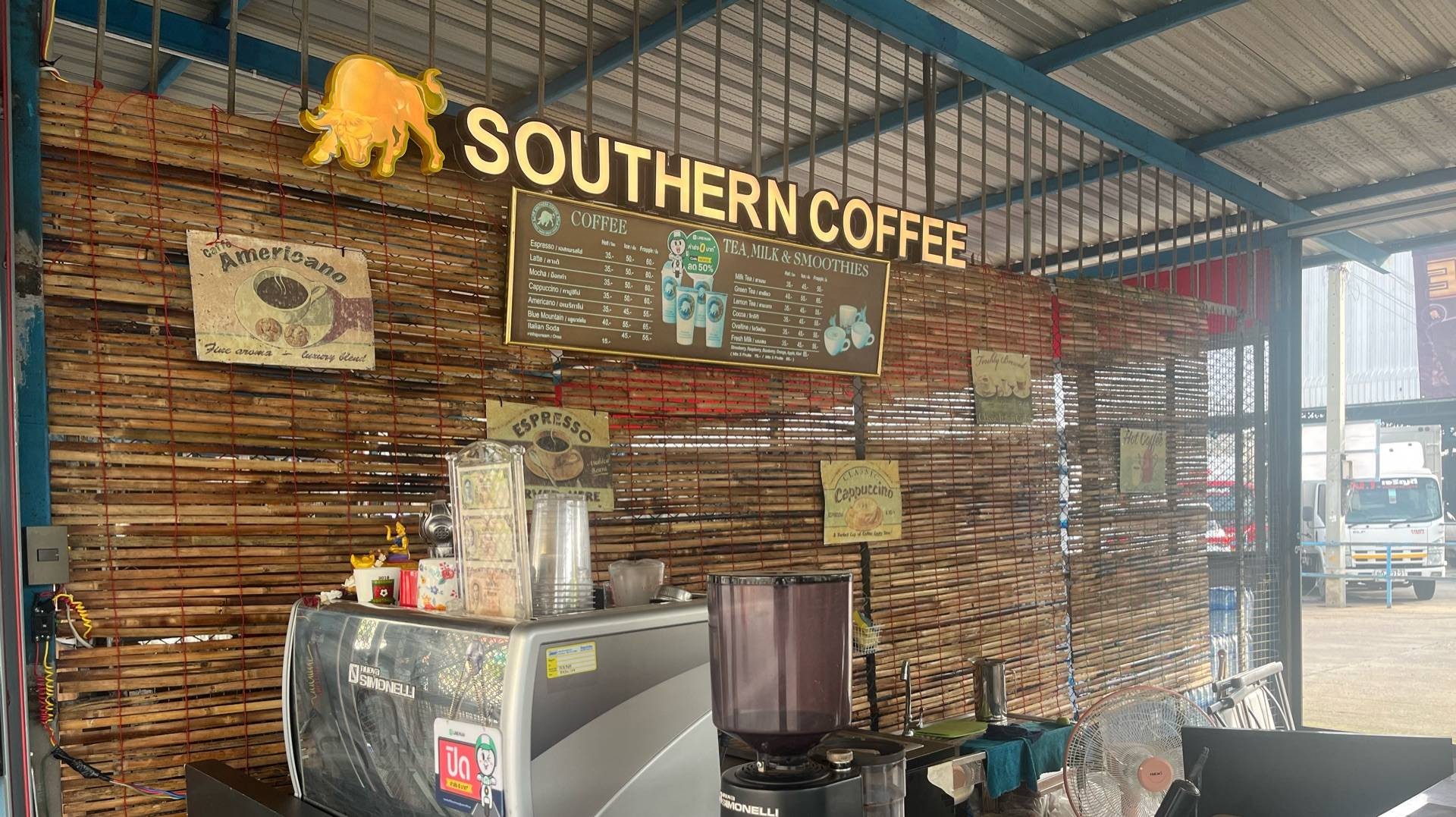 Southern Coffee หน้าตลาดทุ่งพระเมรุ | สั่งอาหารออนไลน์ล่วงหน้า รับที่ ...