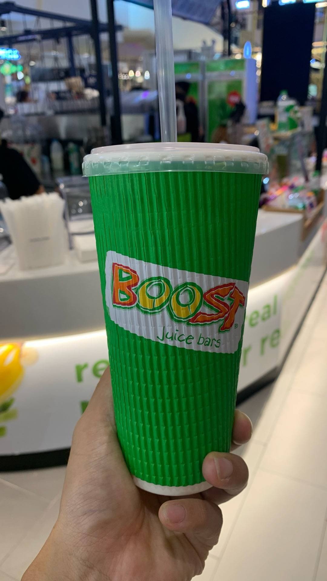 รีวิว Boost Juice Bars Central Rama 9 - ร้านน้ำปั่นคิวแน่นหลายสาขา