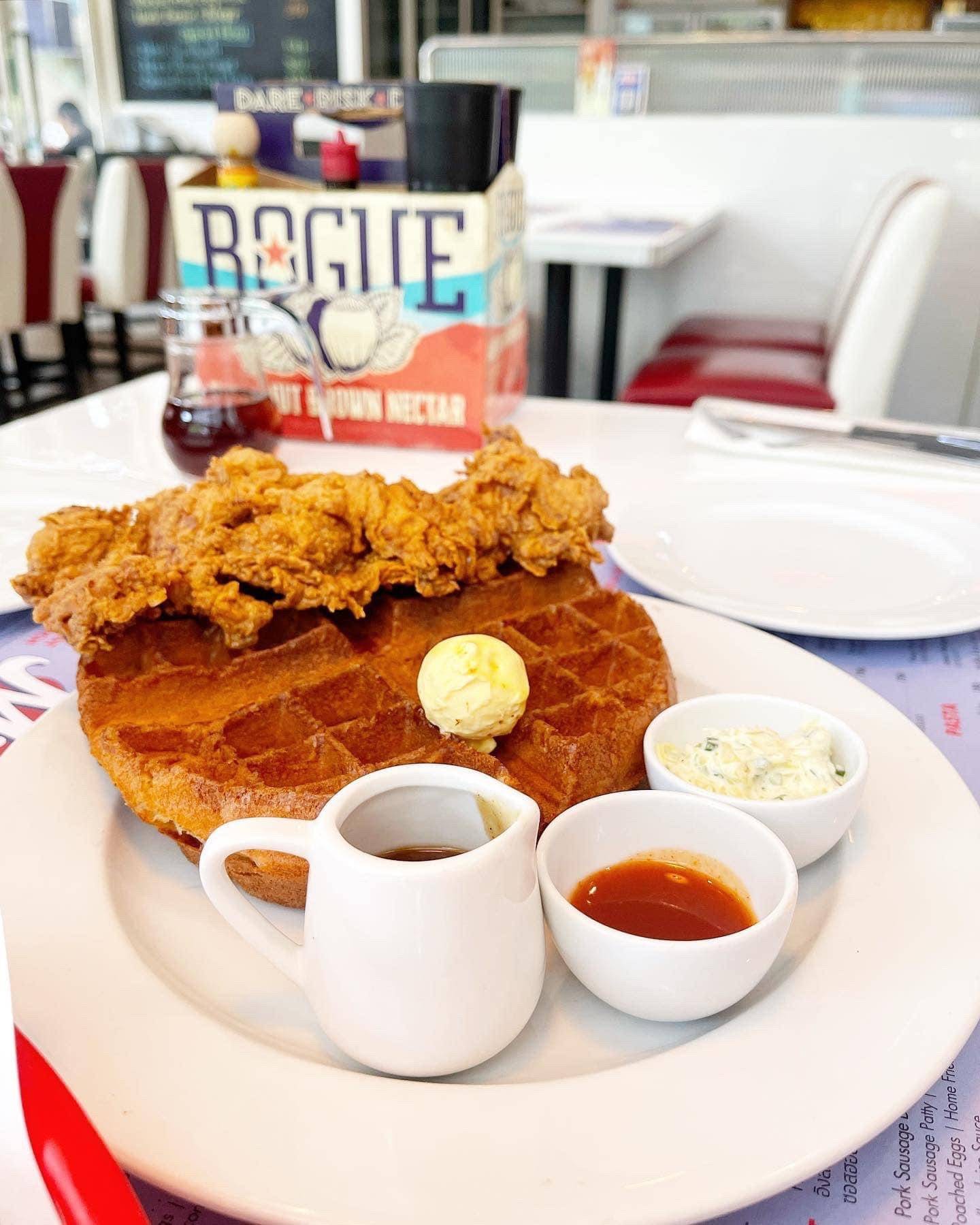 รูป Mickey's Diner BKK - Wongnai