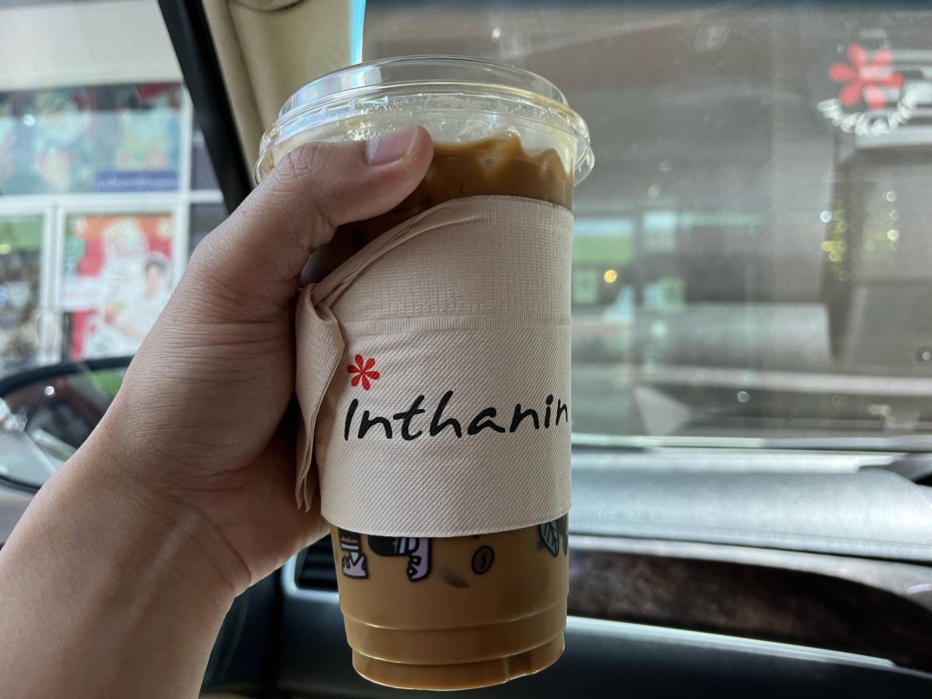 รีวิว Inthanin Coffee ปากน้ำ 2 - แวะซื้อกาแฟดื่มแก้ง่วง