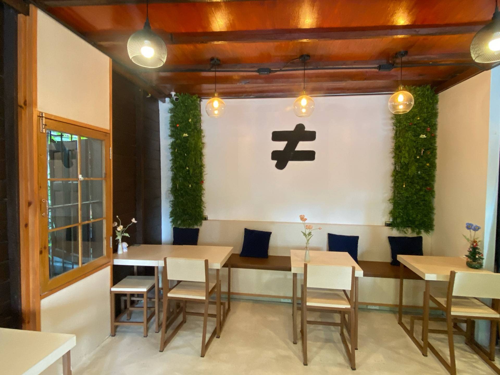 รูป LOW CAL CAFE โลวแคล คาเฟ่ เชียงราย - Wongnai