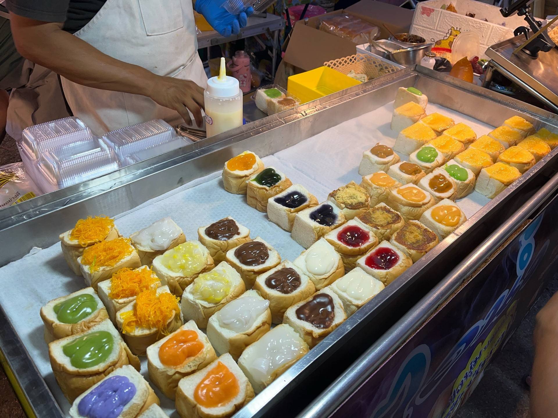 รีวิว ปังไอน้ำ ตลาดสายใต้ใหม่ - ขนมปังอบไอน้ำสายใต้ใหม่