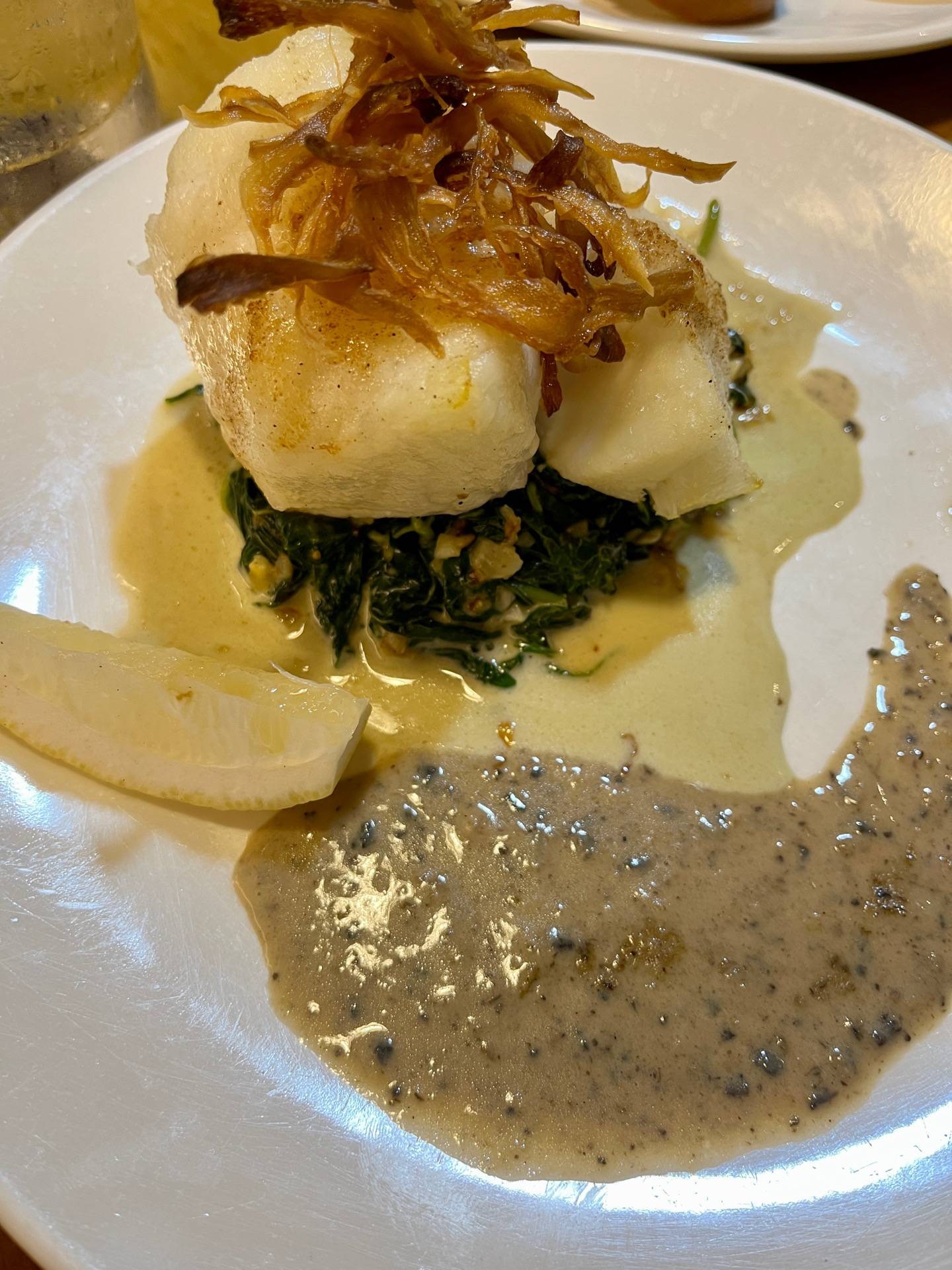 Snow fish steak ร้าน Arno's เอ็มควอเทียร์ โซนฮีลิกซ์ ชั้น 7