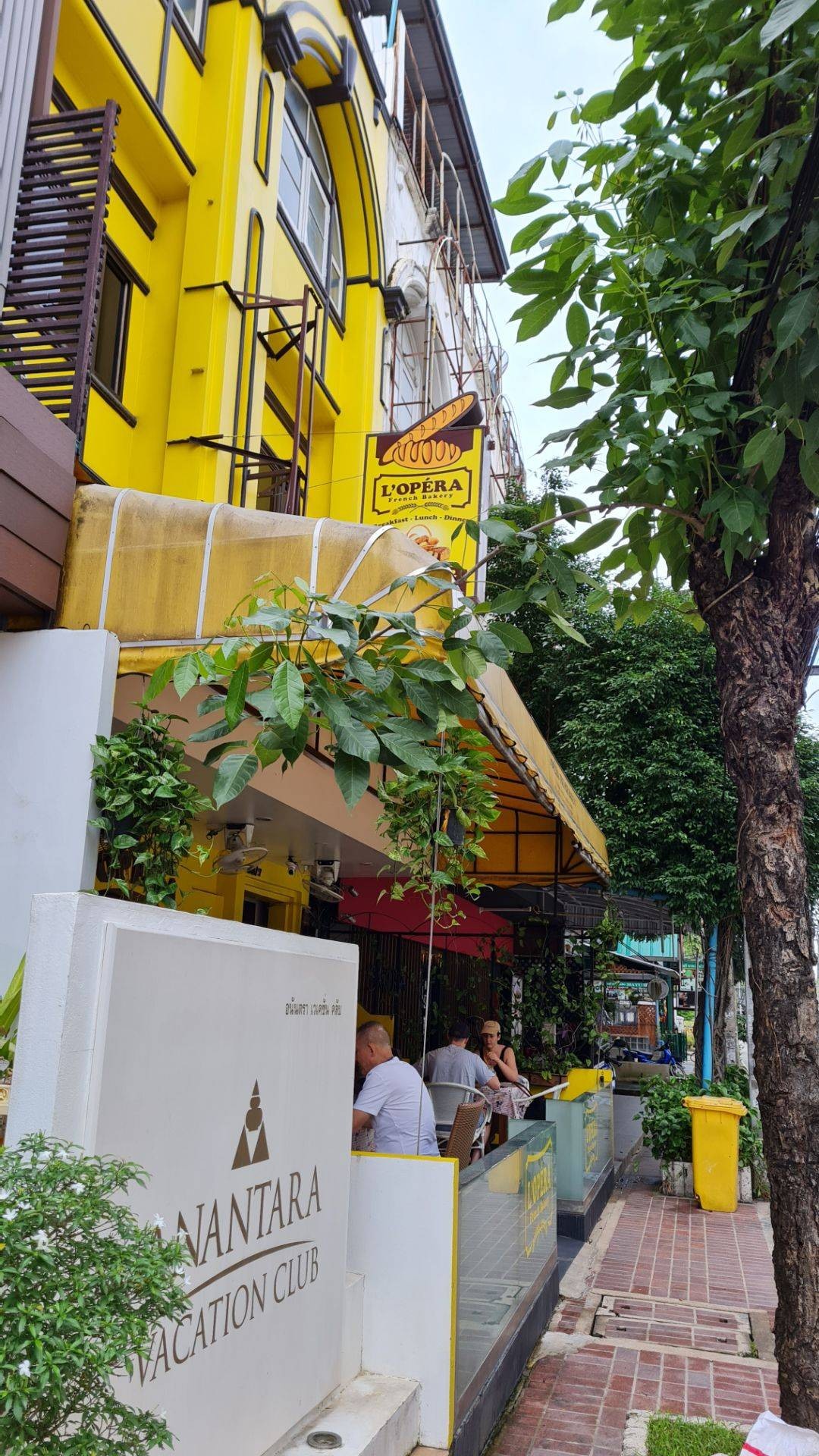 รีวิว L’opera French Bakery - French bakery and all day breakfast