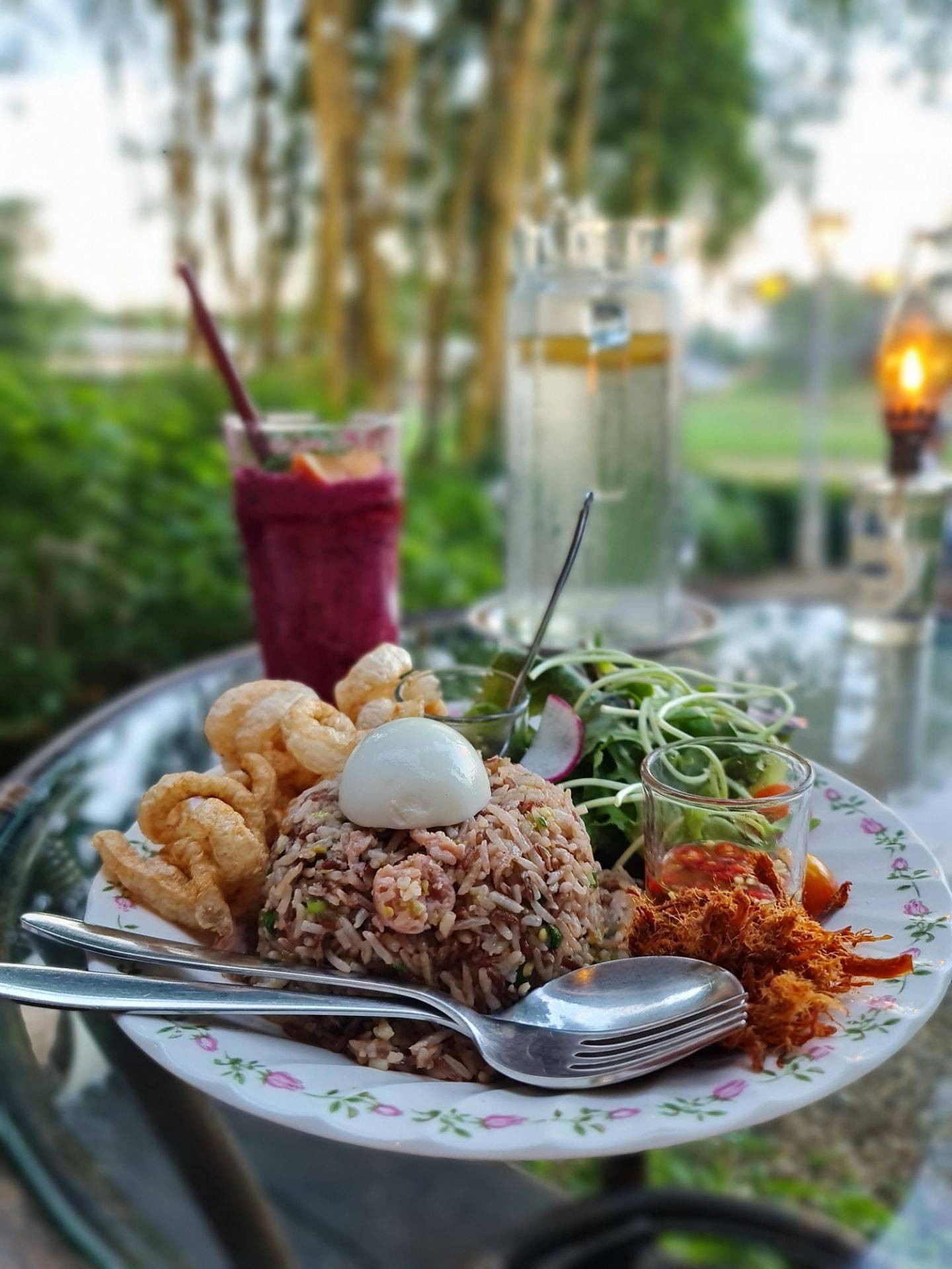 รีวิว Chivit Thamma Da Coffee House, Bistro&Bar - มาเชียงรายต้องมาร้านนี้
