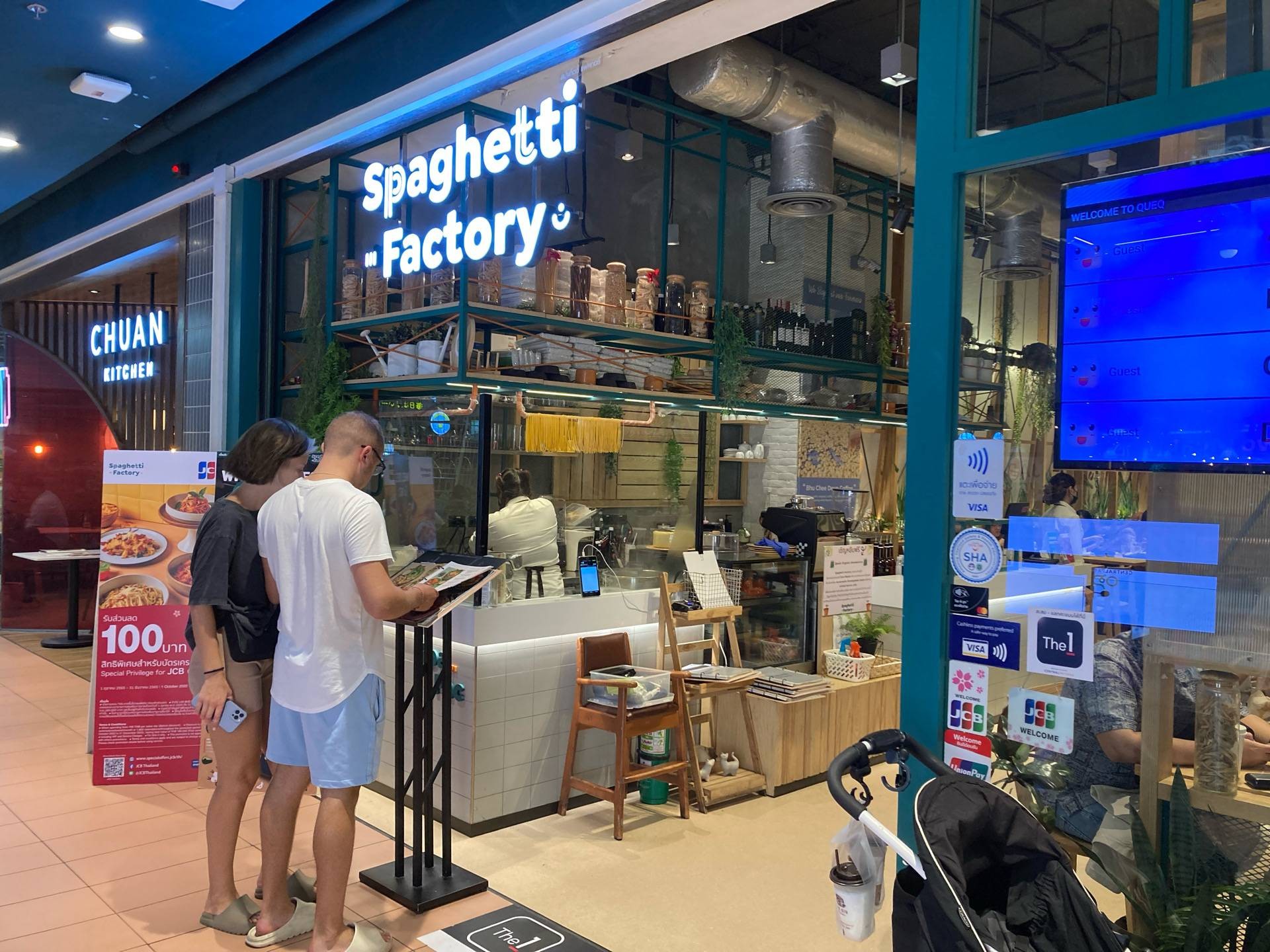 รีวิว Spaghetti Factory เซ็นทรัลเวิลด์ - อร่อยคุ้มค่ามาก