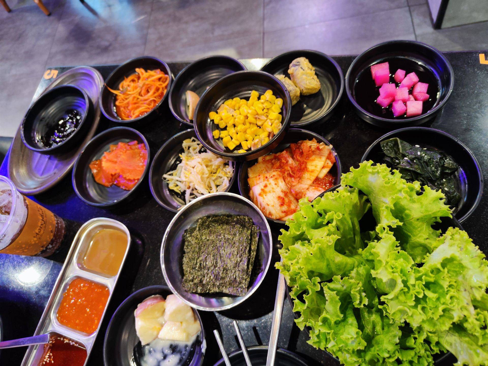 เครื่องเคียง • กิมจิ ดี ร้าน Hongdae BBQ Buffet Siam Square One - Wongnai