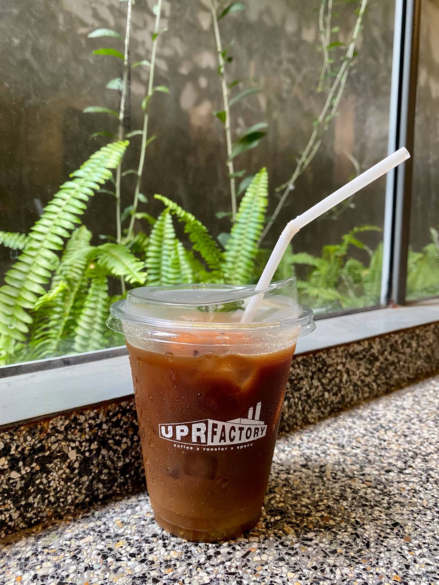 รีวิว UPR Factory หลัก - คาเฟ่เปิดใหม่ กาแฟดี - Wongnai