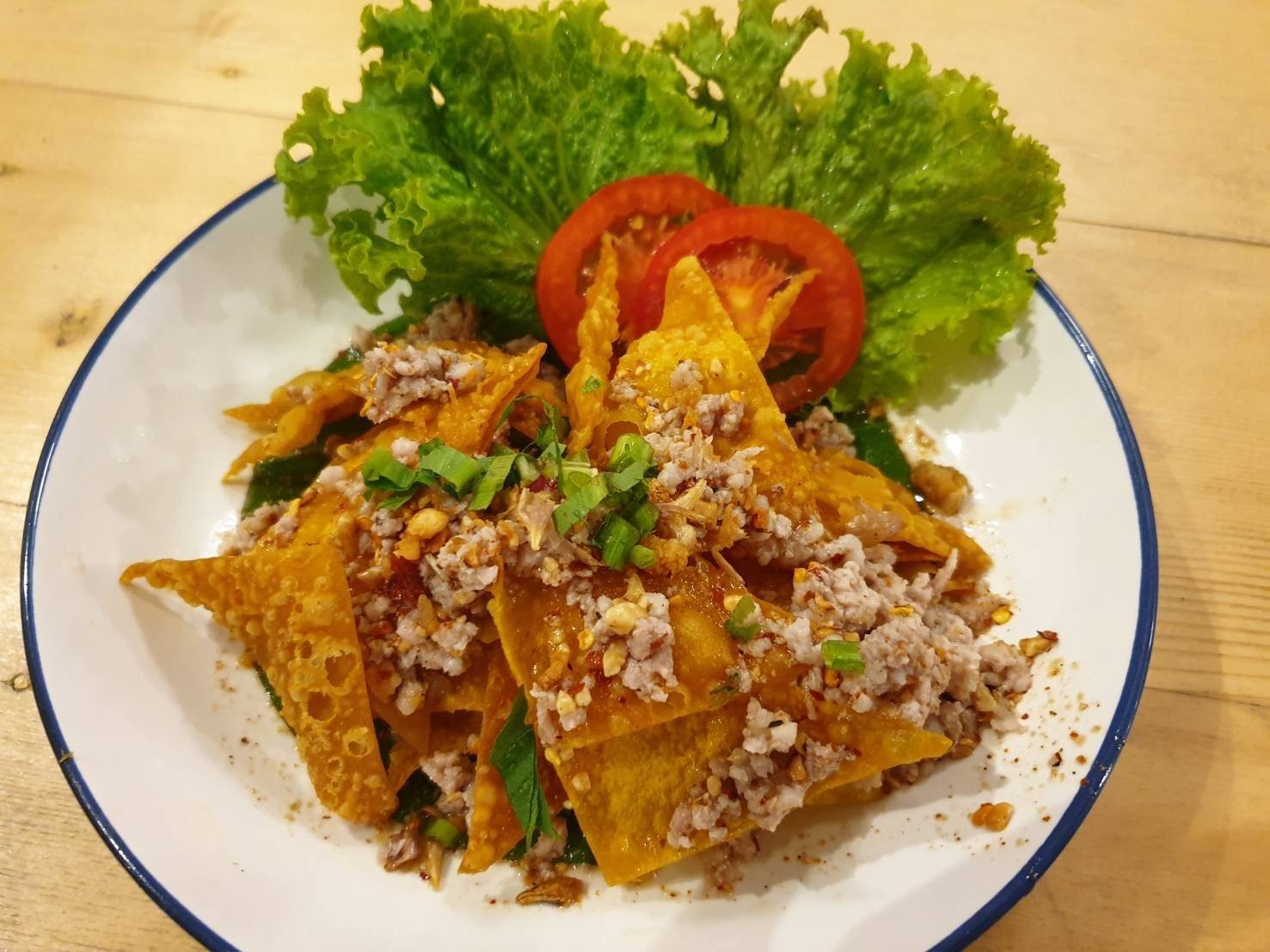 รีวิว L'aor Thai Noodle - ละออ ก๋วยเตี๋ยวบะช่อ