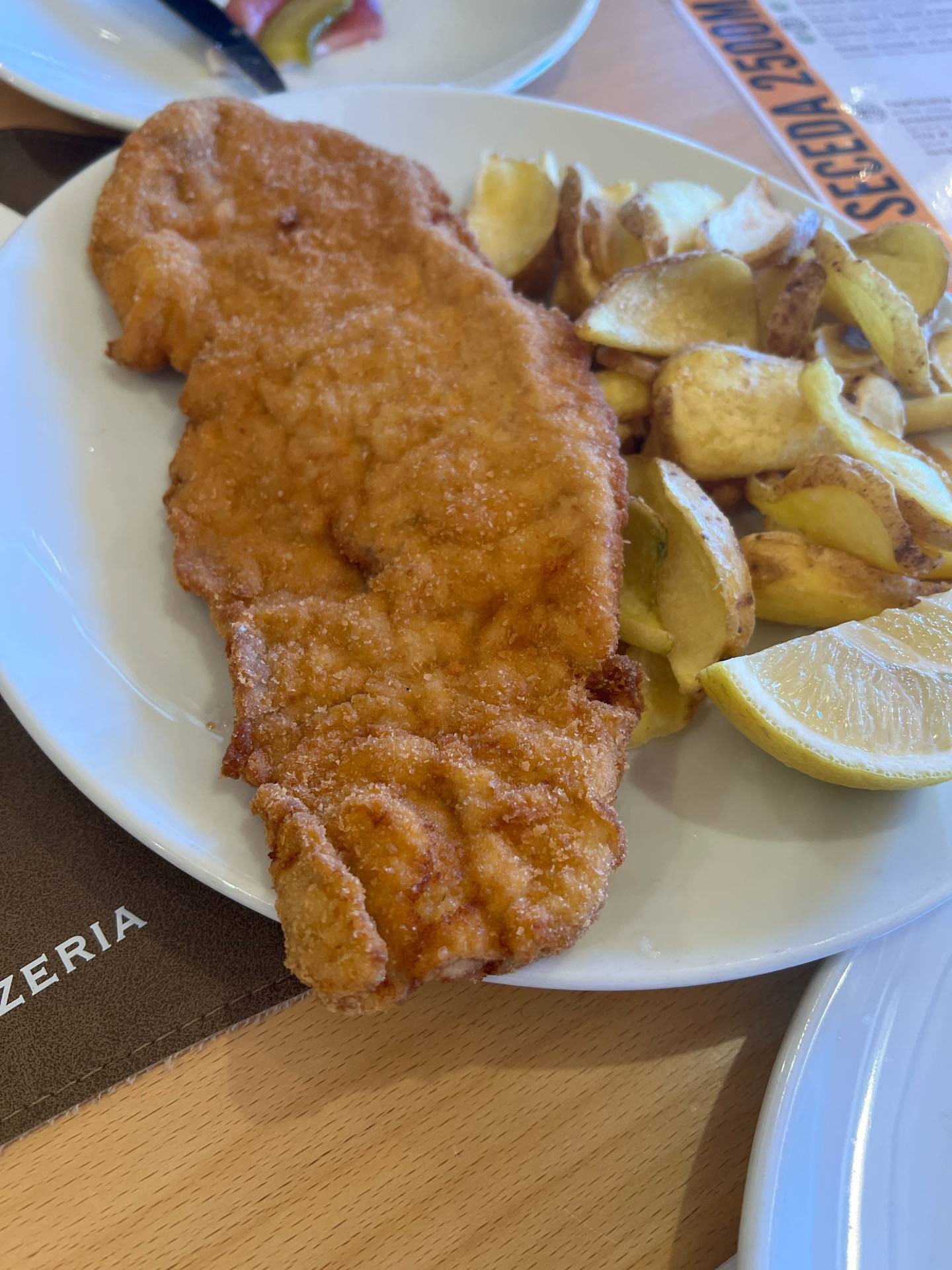 รูป Restaurant Seceda 2500m - The Highest in Val Gardena