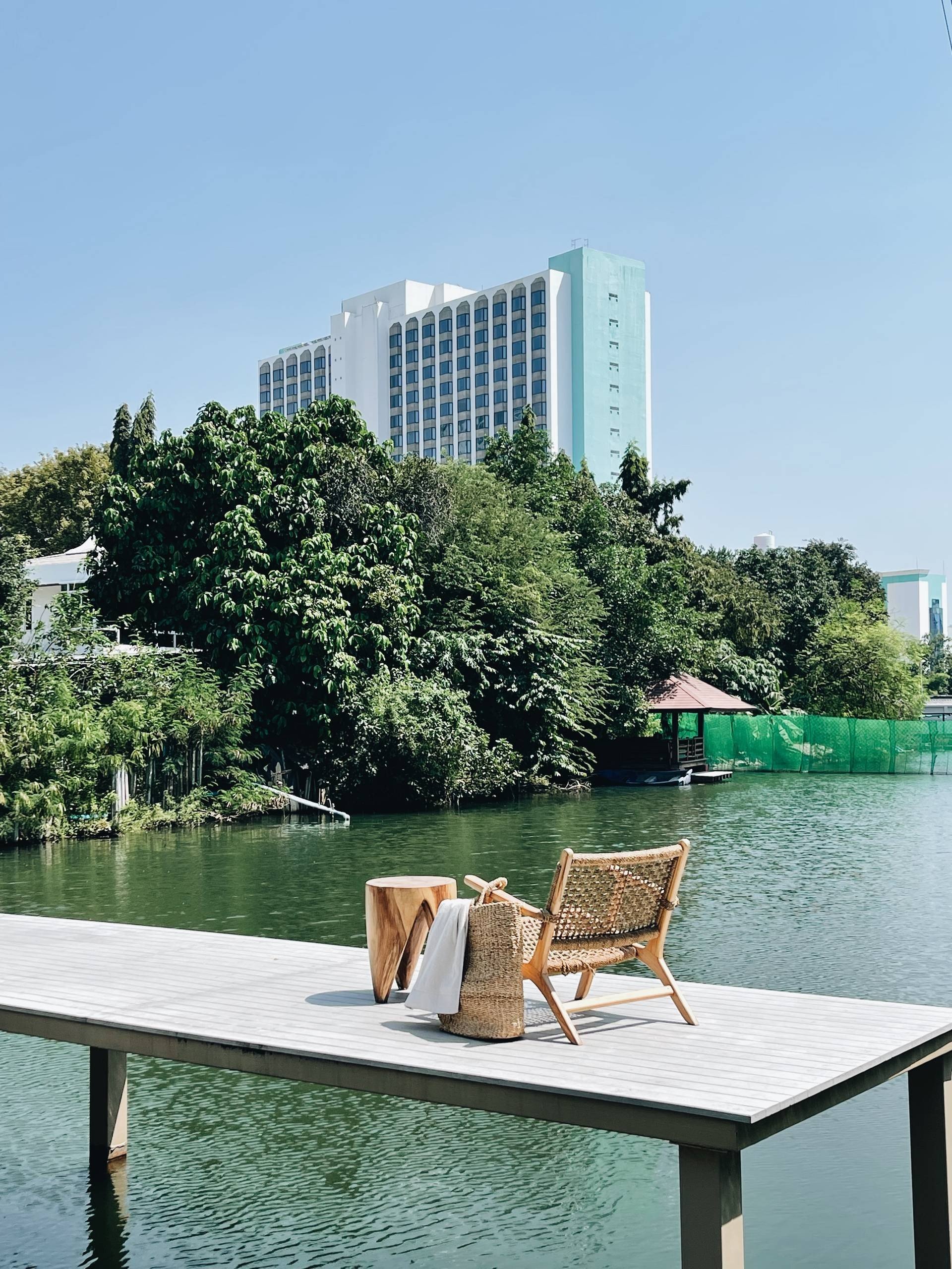 รีวิว Mama Cafe รัชดา 19 - Mama Cafe สาขารัชดาฯ 19 บรรยากาศริมน้ำใจกลาง ...