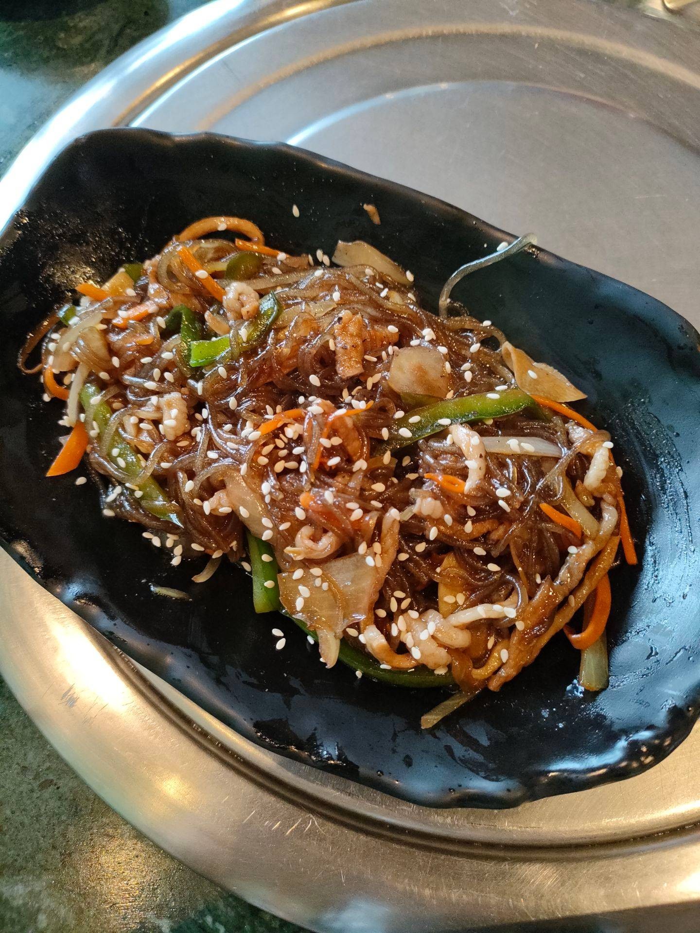 จับเช ผัดวุ้นเส้นเกาหลี • 230++ ร้าน Nice Two Meat U ไอคอนสยาม - Wongnai