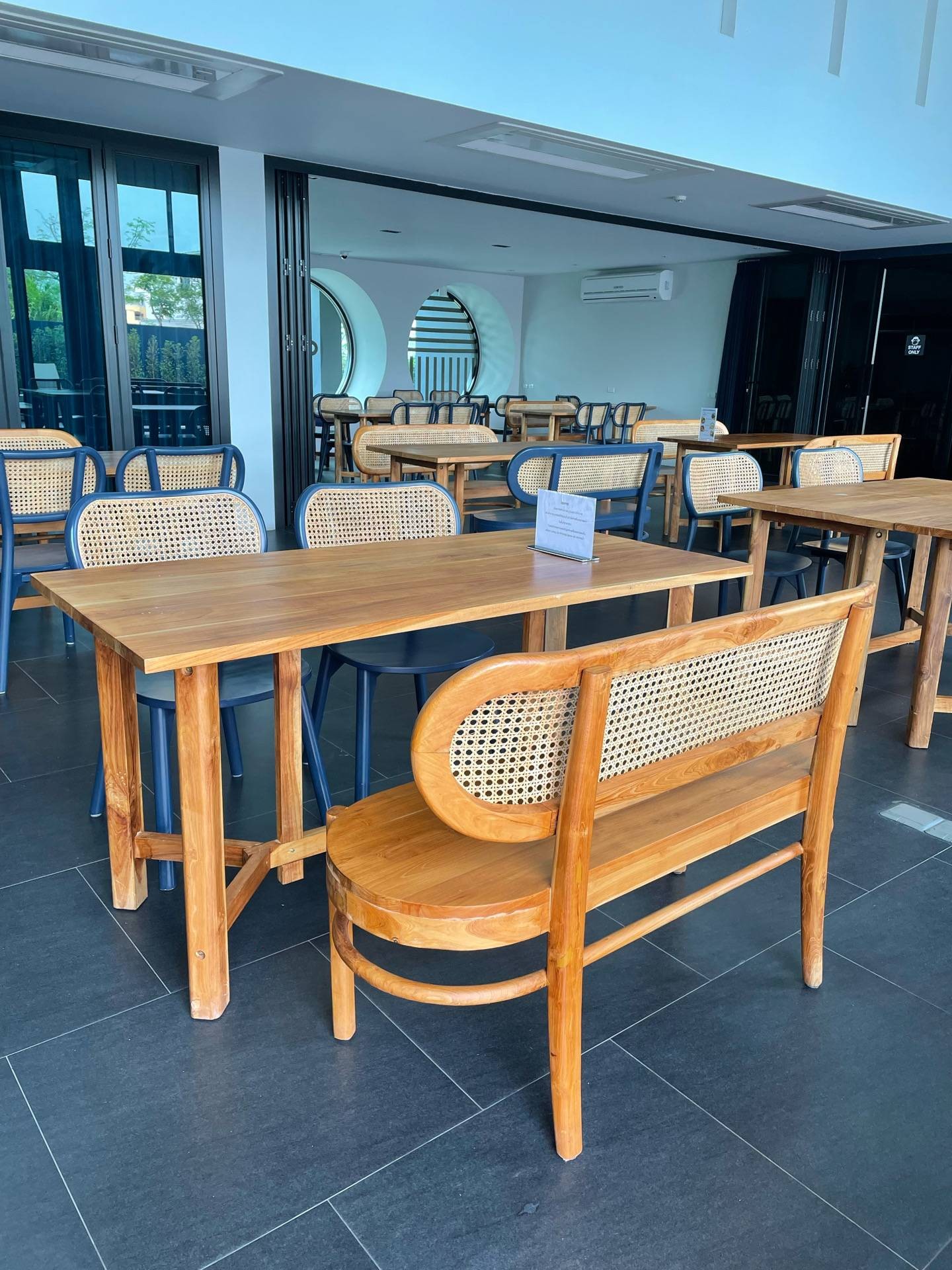 รีวิว Blu Monkey Hub & Hotel Chanthaburi - โรงแรมน้องลิงน่ารัก