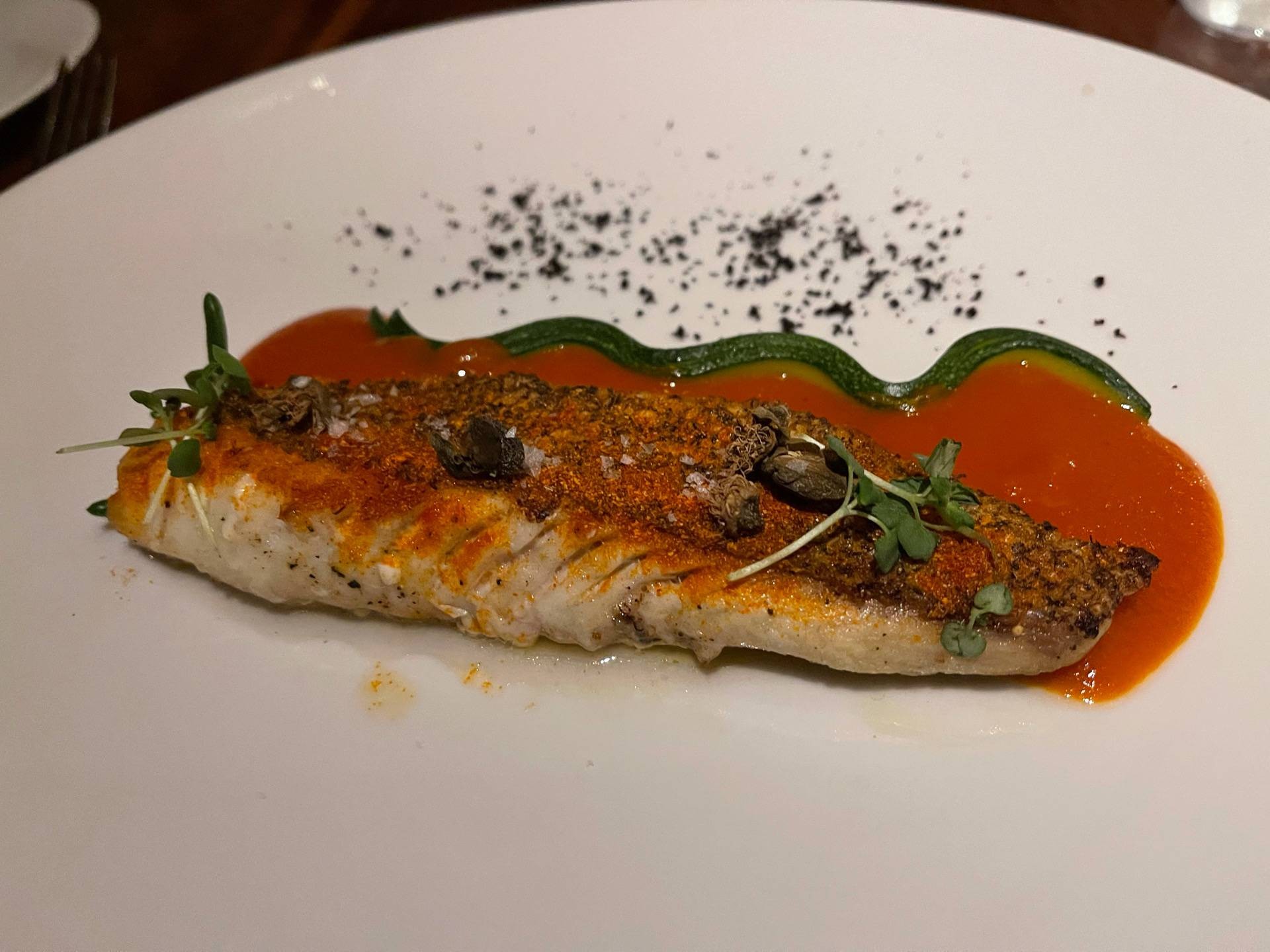 Grouper • fish meat is too dry ร้าน Rossini's โรงแรมเชอราตัน แกรนด์ ...