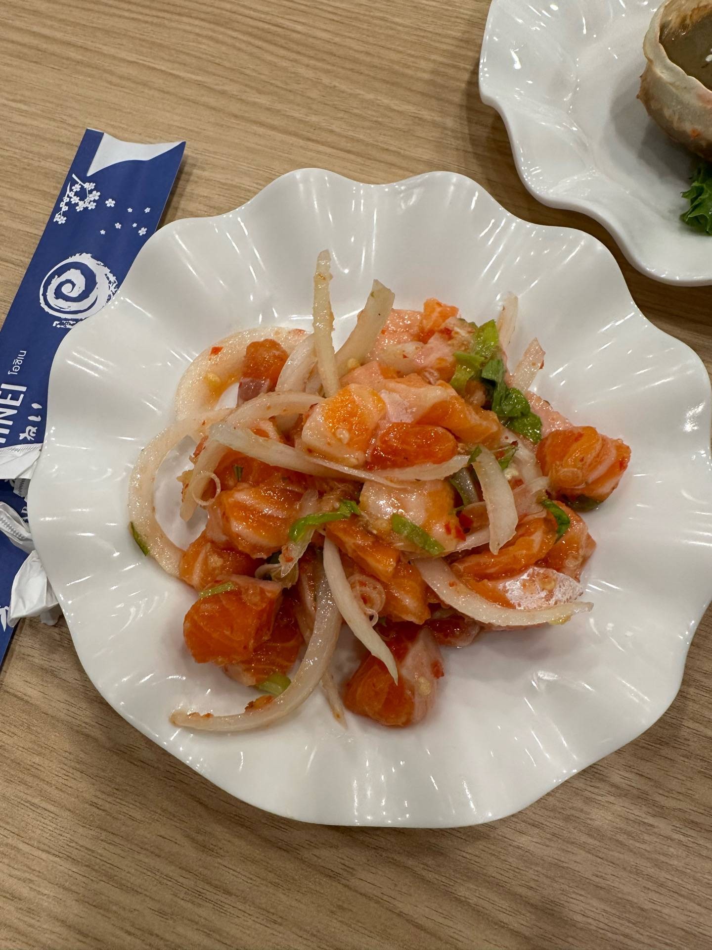 ยำแซลม่อน ร้าน Oshinei นครปฐม - Wongnai