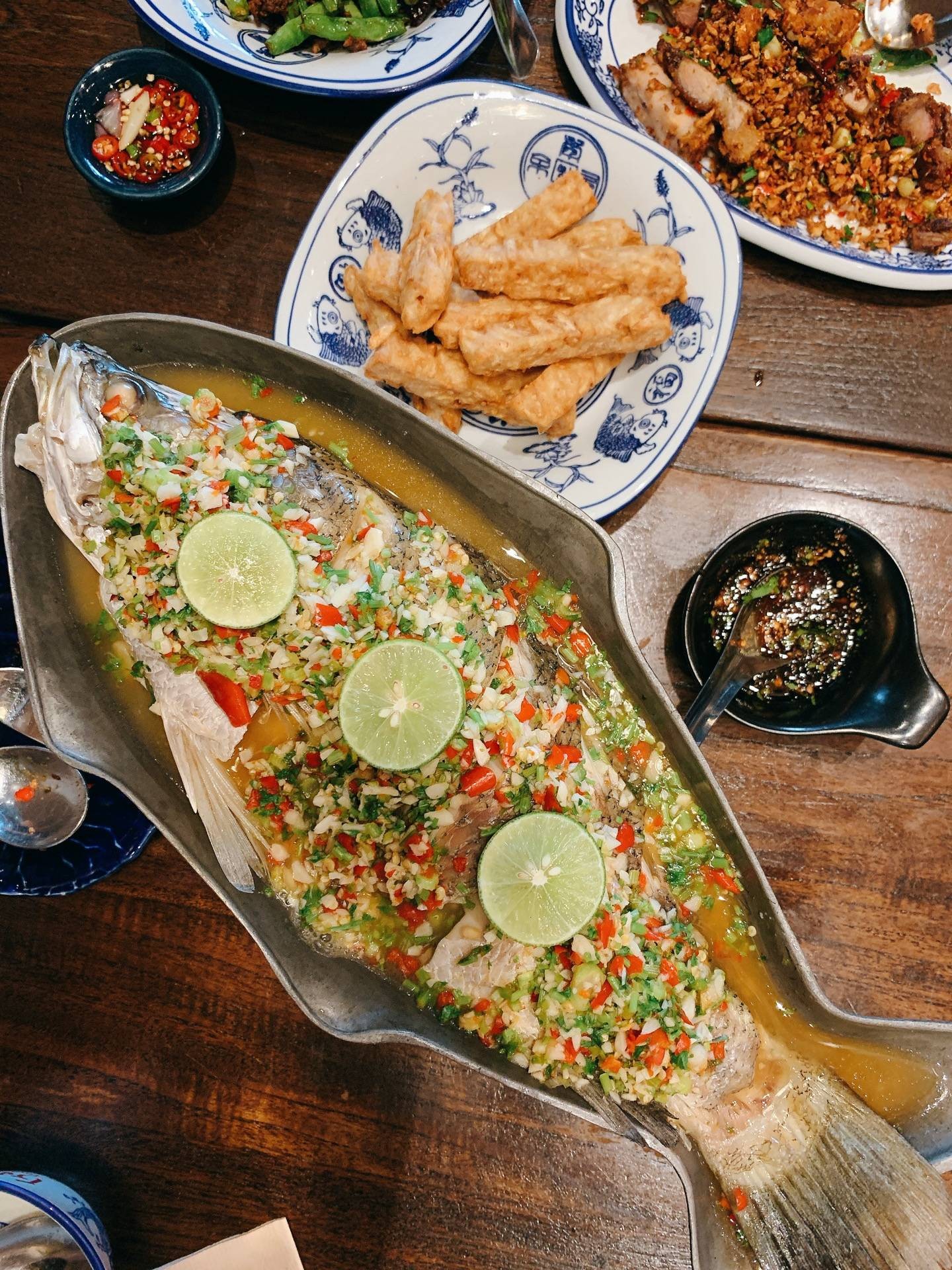 รีวิว โรงสีโภชนา Velaa Sindhorn Village Langsuan - ร้านสวย vibeดี ถ่าย ...