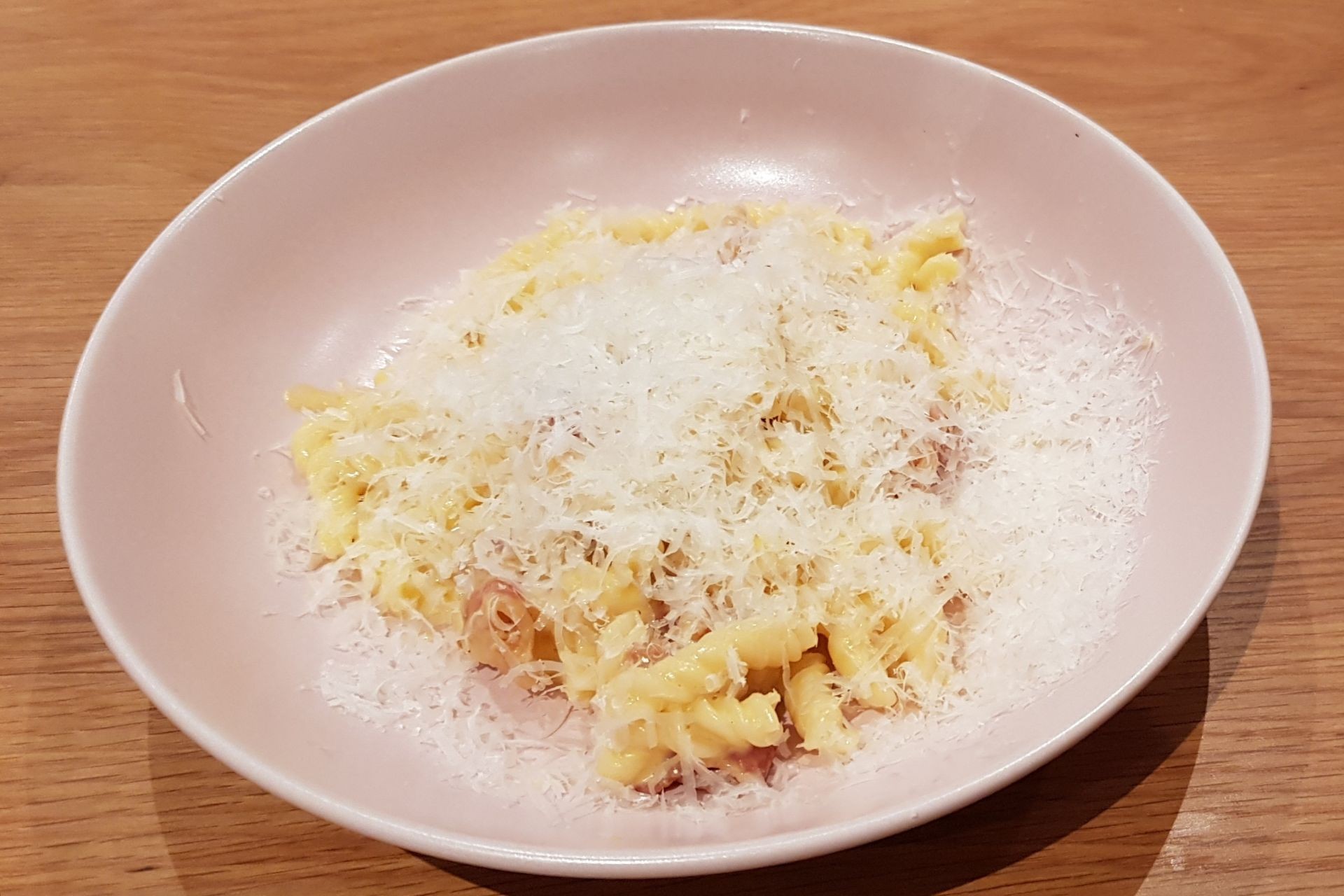 Fusili Carbonara Bacon ร้าน Ñam Ñam Pasta & Tapas (ยัมยัม พาสต้า แอนด์ ...