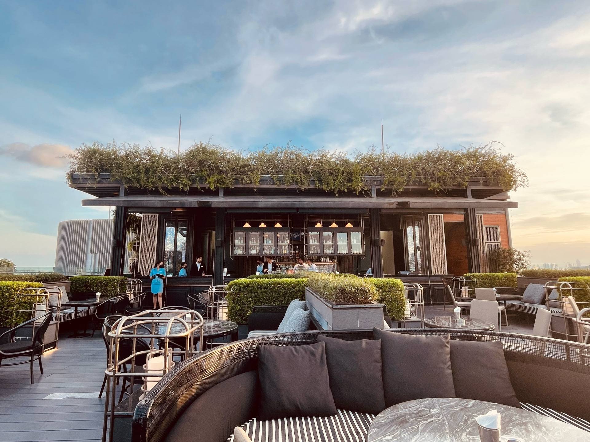 รูป ABAR ROOFTOP