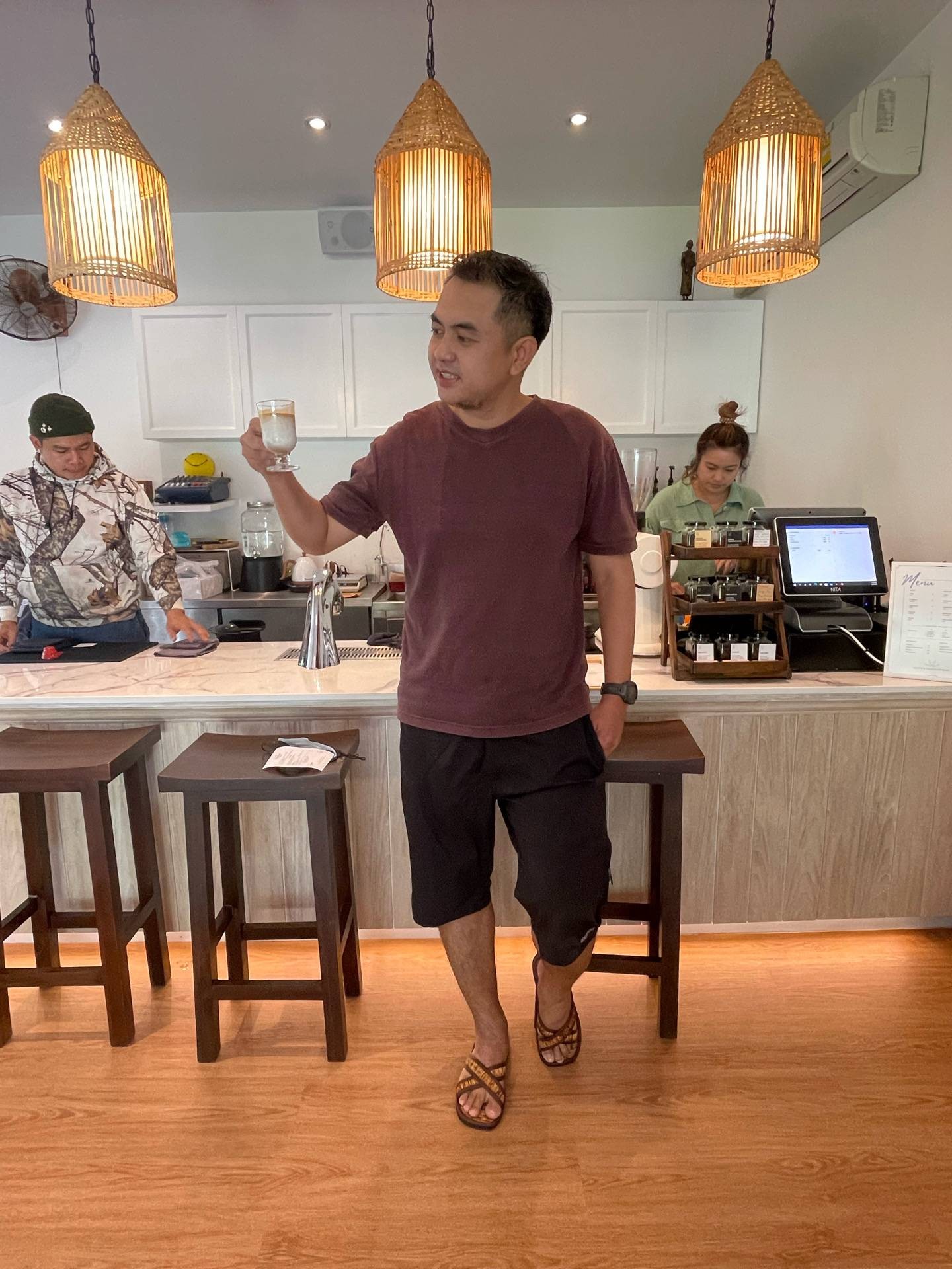 รีวิว Antika Cafe - สาย Specialty Coffeeห้ามพลาด - Wongnai