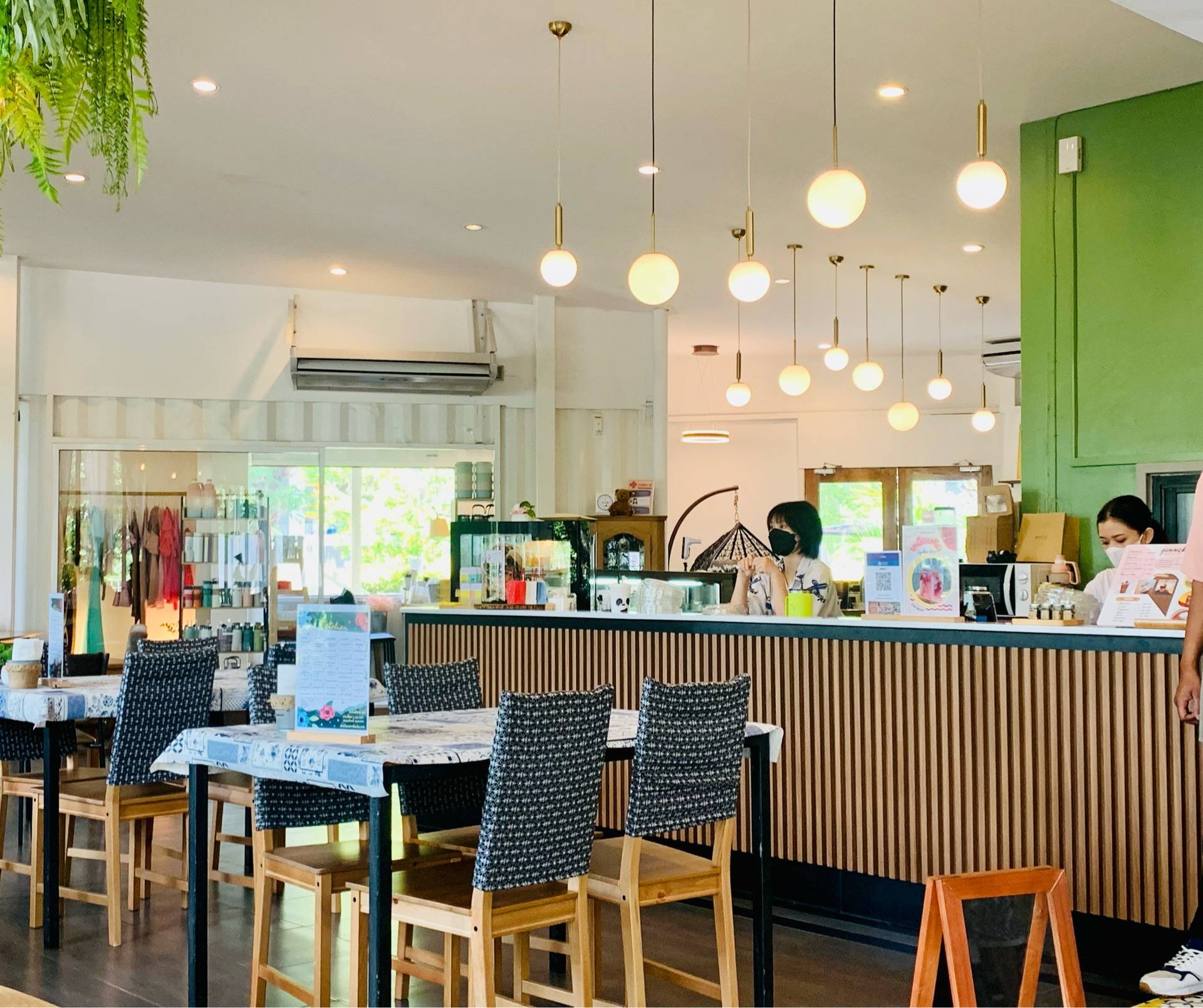 รูป Gimmick Cafe & Restaurant gimmickcaferestaurant gimmickcaferestaurant